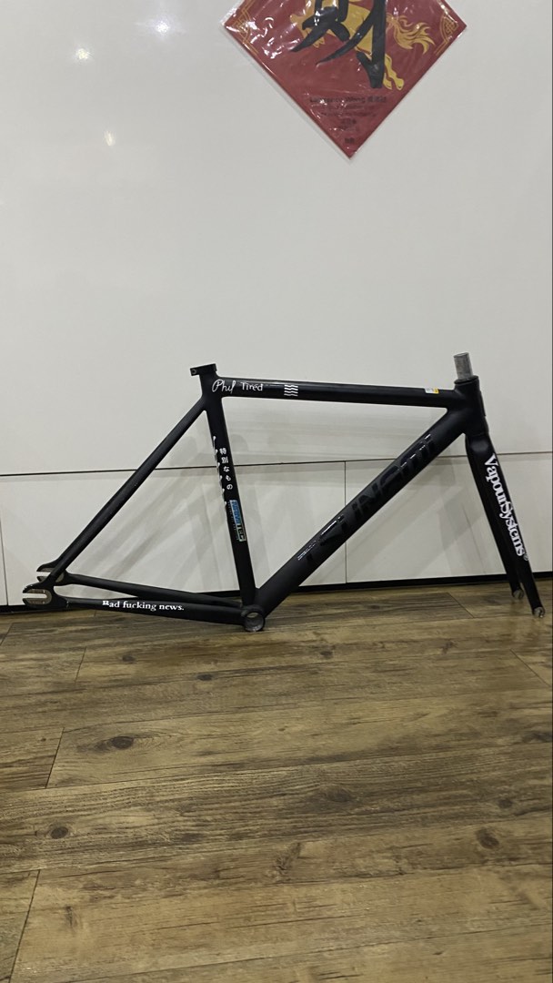 tsunami snm100 blackout frameset, Sports Equipment, Bicycles & Parts ...