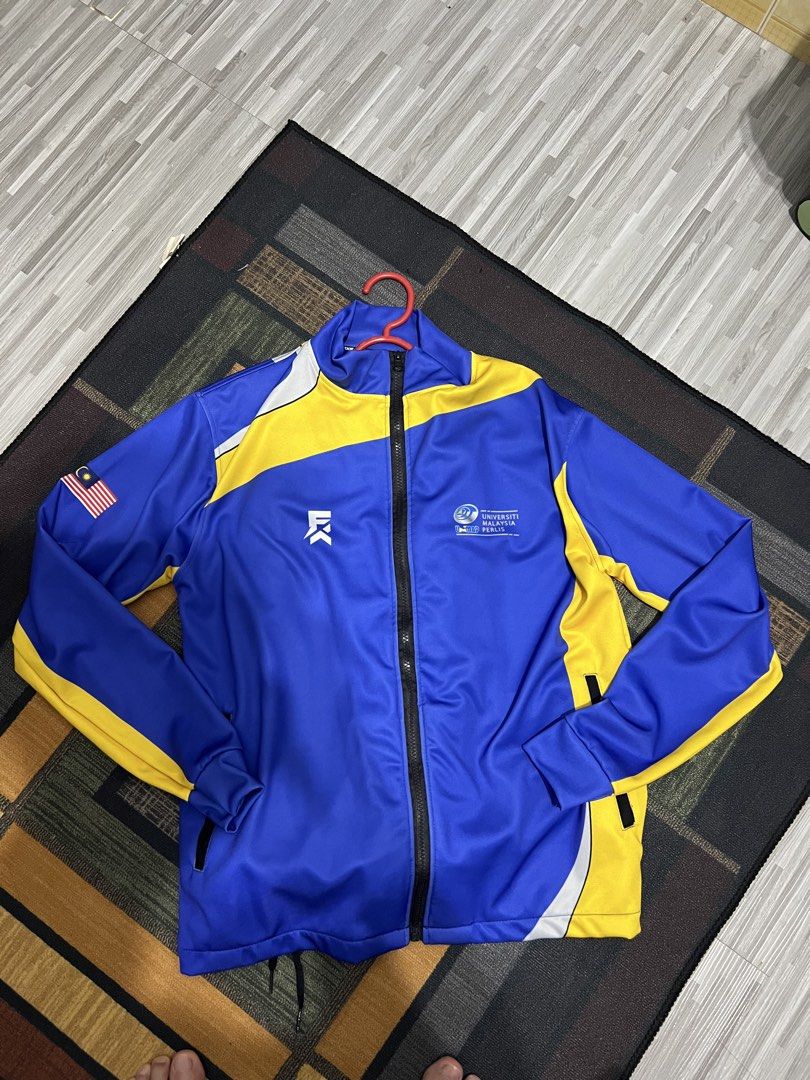 Fexie Wear UniMAP Tracksuit Jacket and Pants, Men's Fashion, Activewear ...