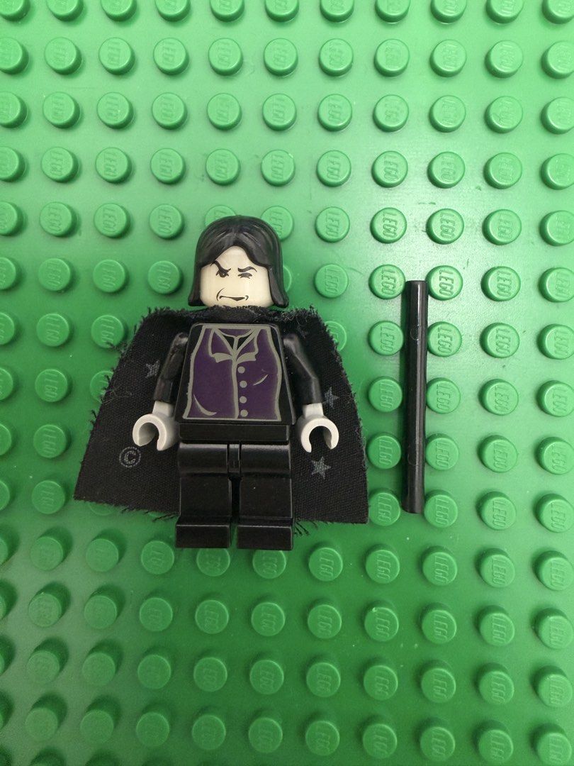 Lego Harry Potter Professor Severus Snape - Glow in the Dark Head Set ...