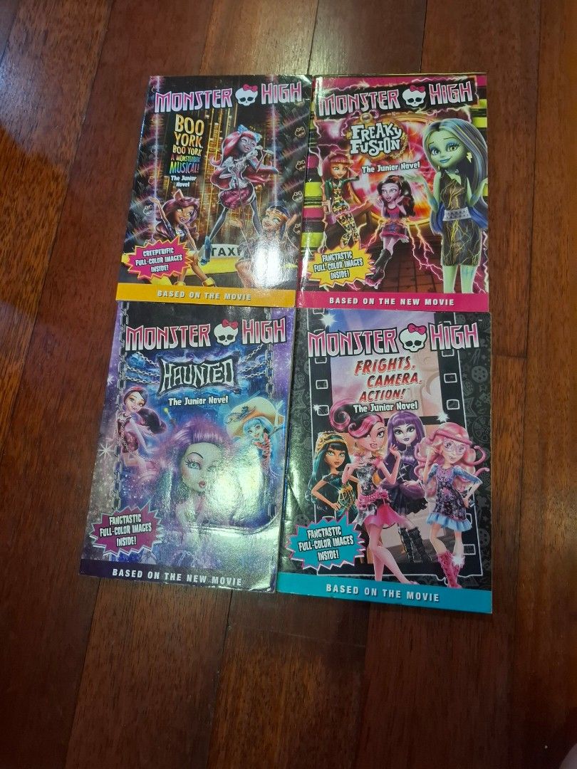 Monster High Movie Books (Set), Hobbies & Toys, Books & Magazines ...