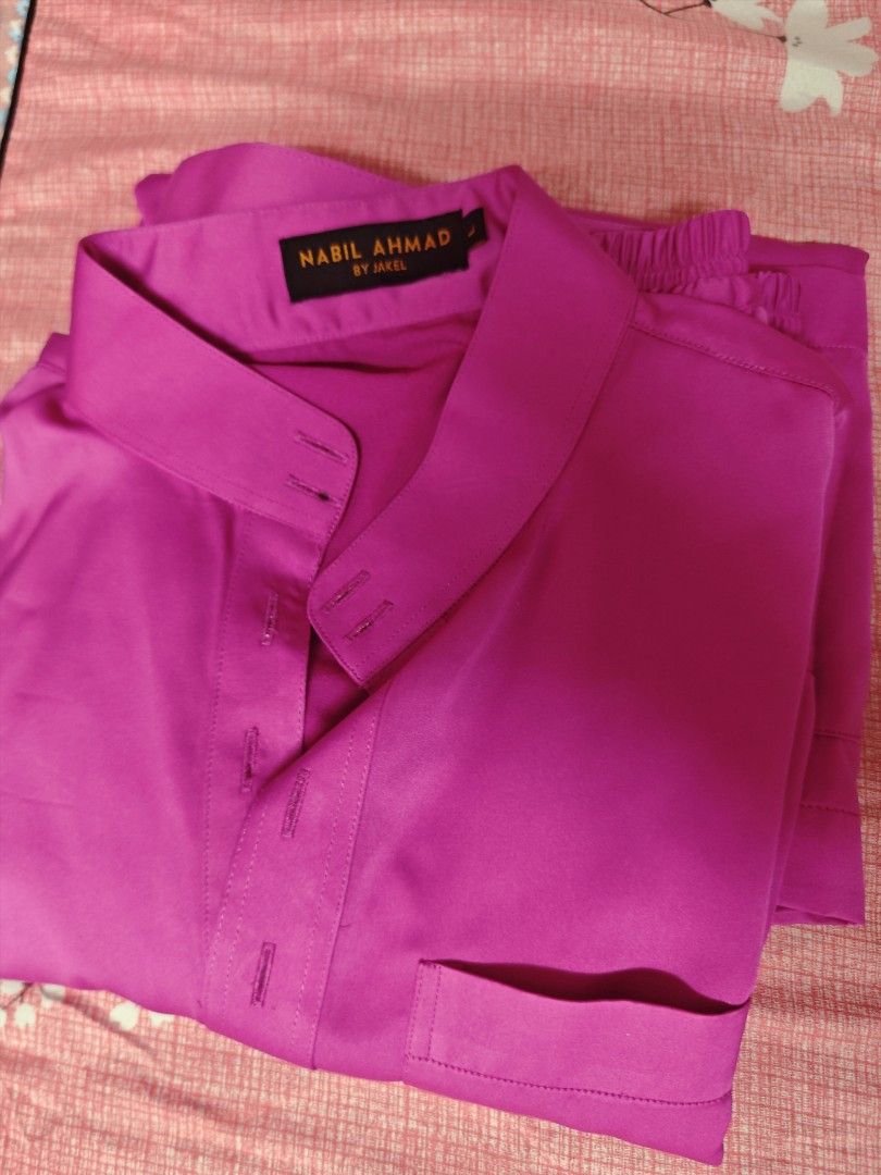 Nabil Ahmad & Aaron Aziz Baju Melayu Set Pink dan Emerald Green, Men's ...