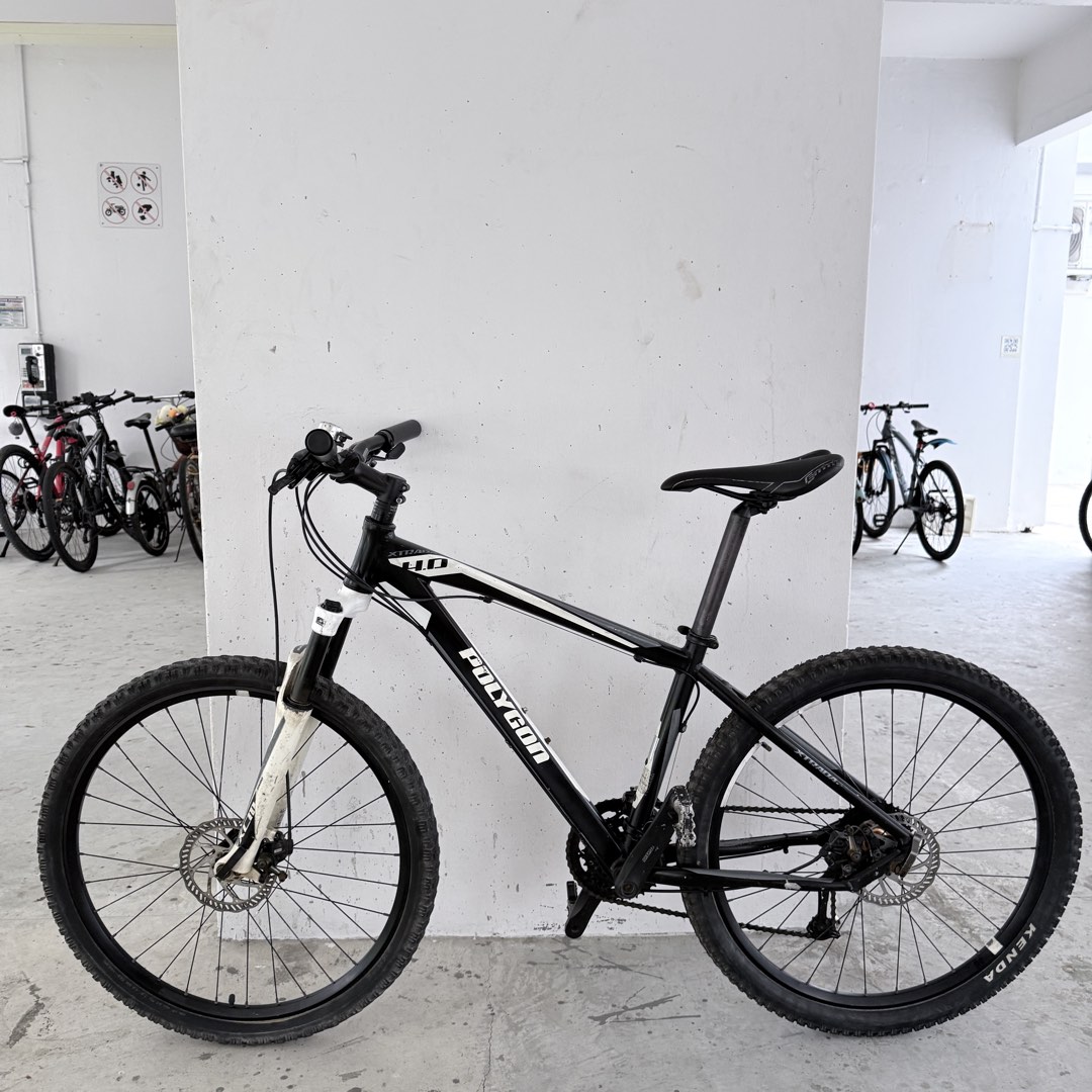 Polygon xtrada 4 Mountain Bike, Sports Equipment, Bicycles & Parts ...