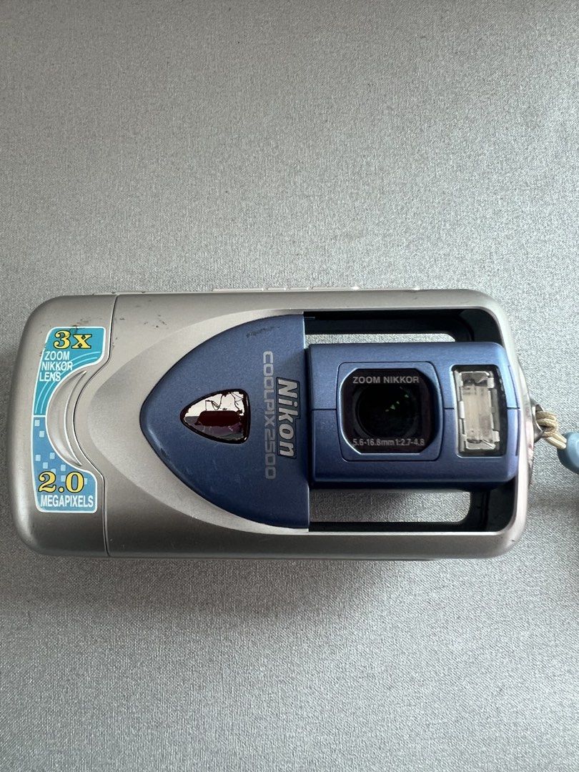 Nikon Coolpix 2500 Digital Camera , Photography, Cameras on Carousell