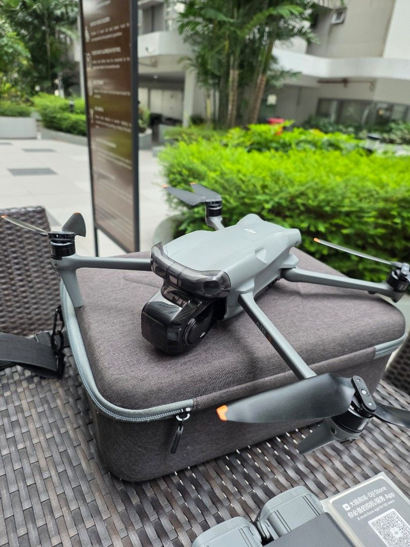 DJI AIR 3 with RC2 FMC, Photography, Drones on Carousell