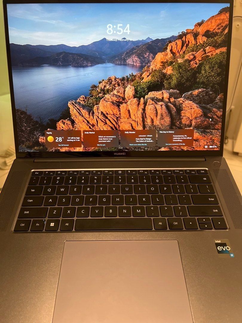 Huawei Core i9 Touchscreen Laptop like Lenovo Thinkpad X1 Extreme ...