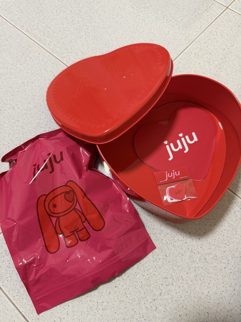 CJ Hendry Juju Heart Plush Toy Valentines Day, Hobbies & Toys, Toys ...