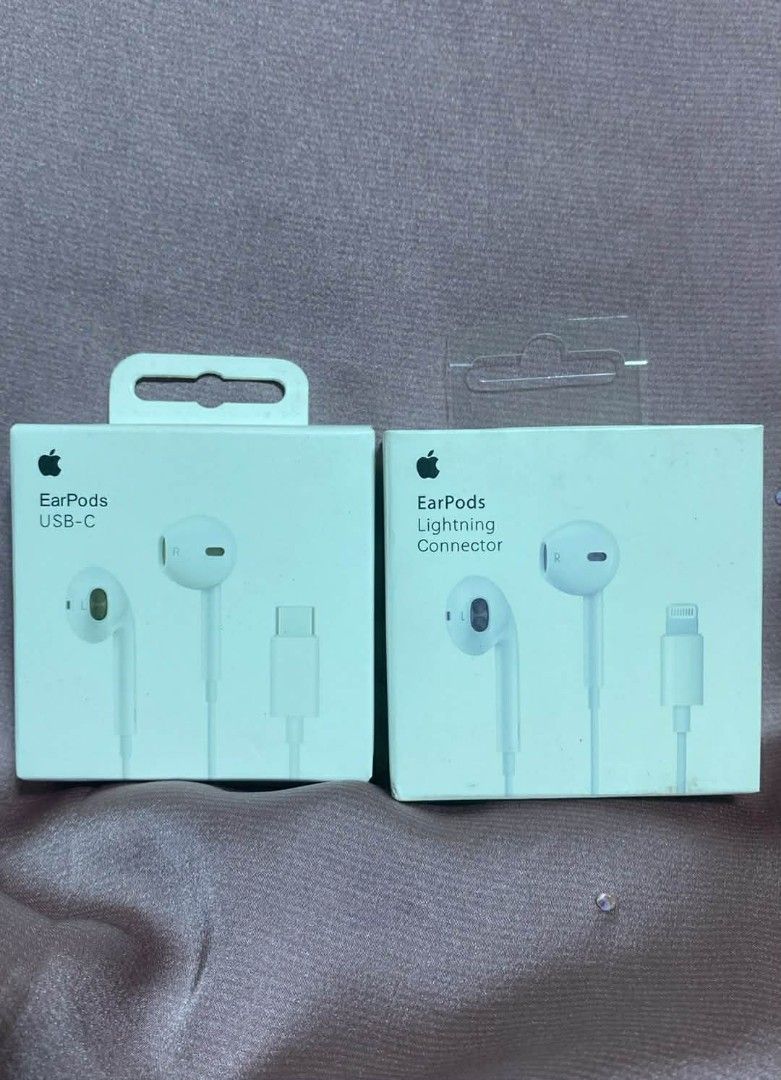 Apple EarPods USB-C and Lightning Connector, Audio, Earphones on Carousell