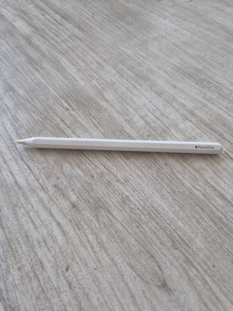 Apple Pencil Pro - White, Computers & Tech, Parts & Accessories, Other ...