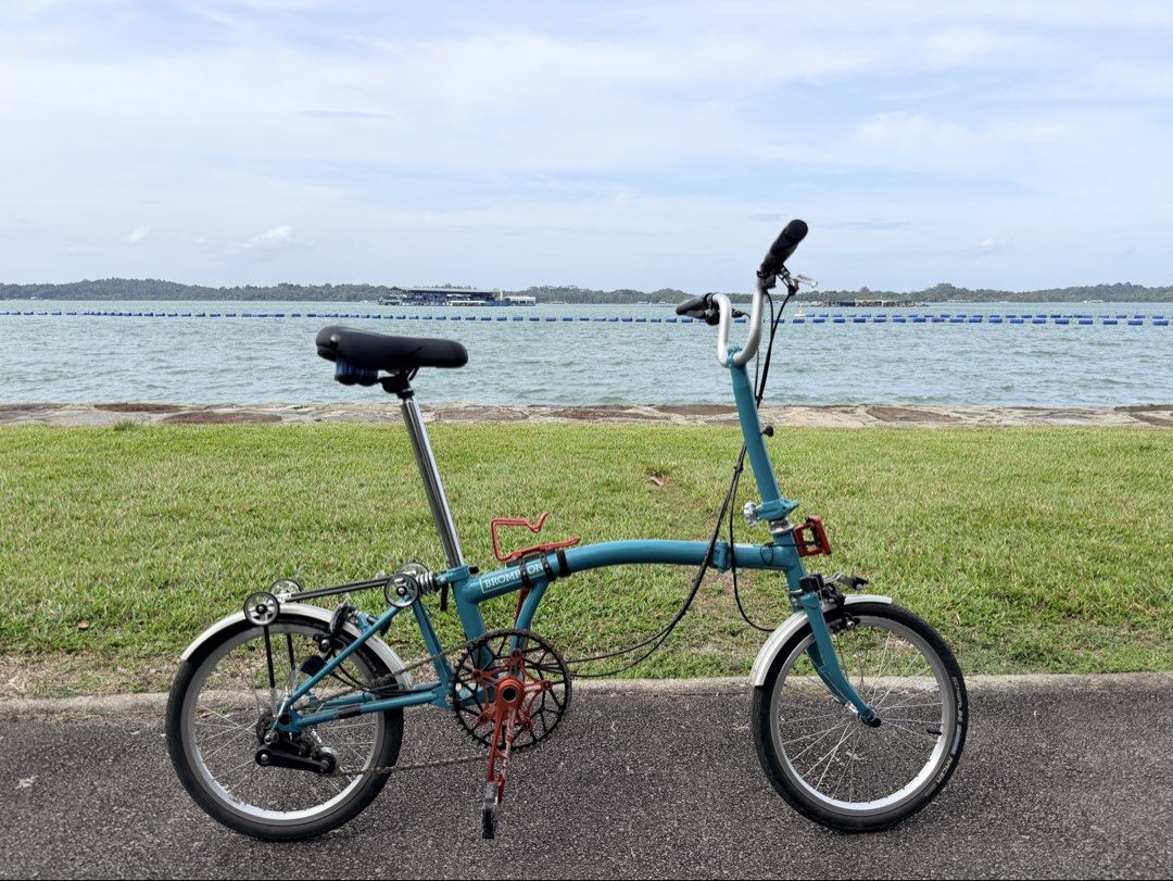 Brompton B75 Folding Bike - upgraded, Sports Equipment, Bicycles ...