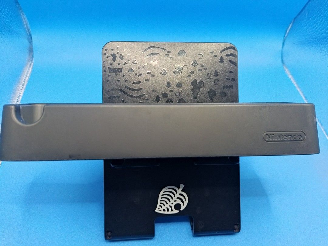 Nintendo New 3DS XL Charging Dock; model RED-007, Video Gaming, Gaming ...