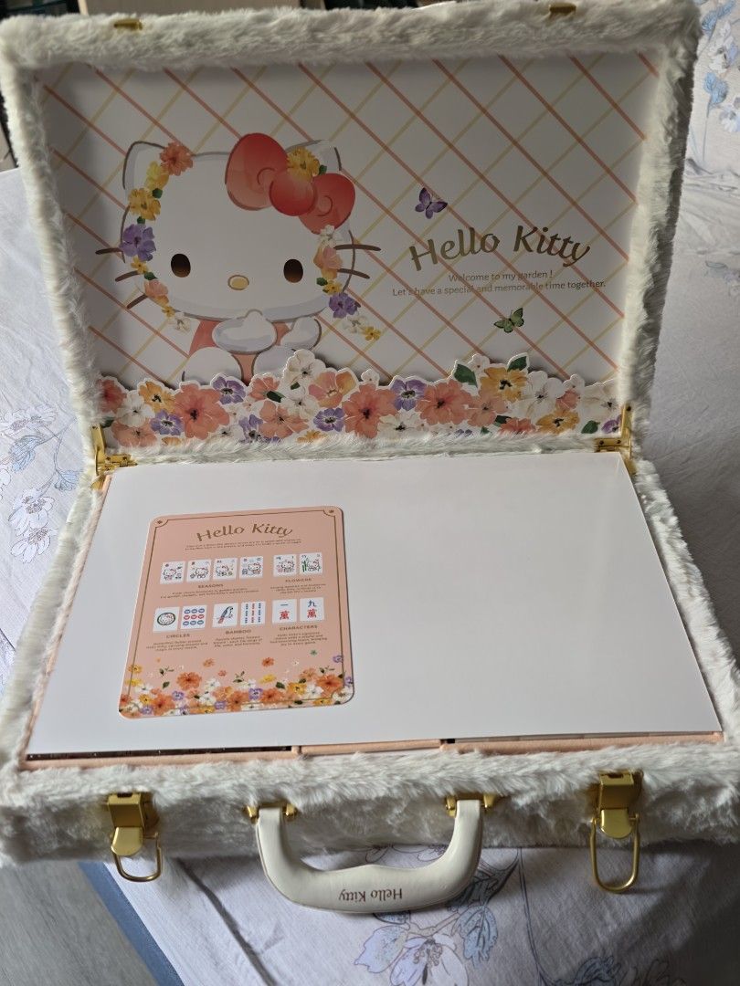 Hello Kitty Mahjong Set - Brand New, Hobbies & Toys, Toys & Games on ...