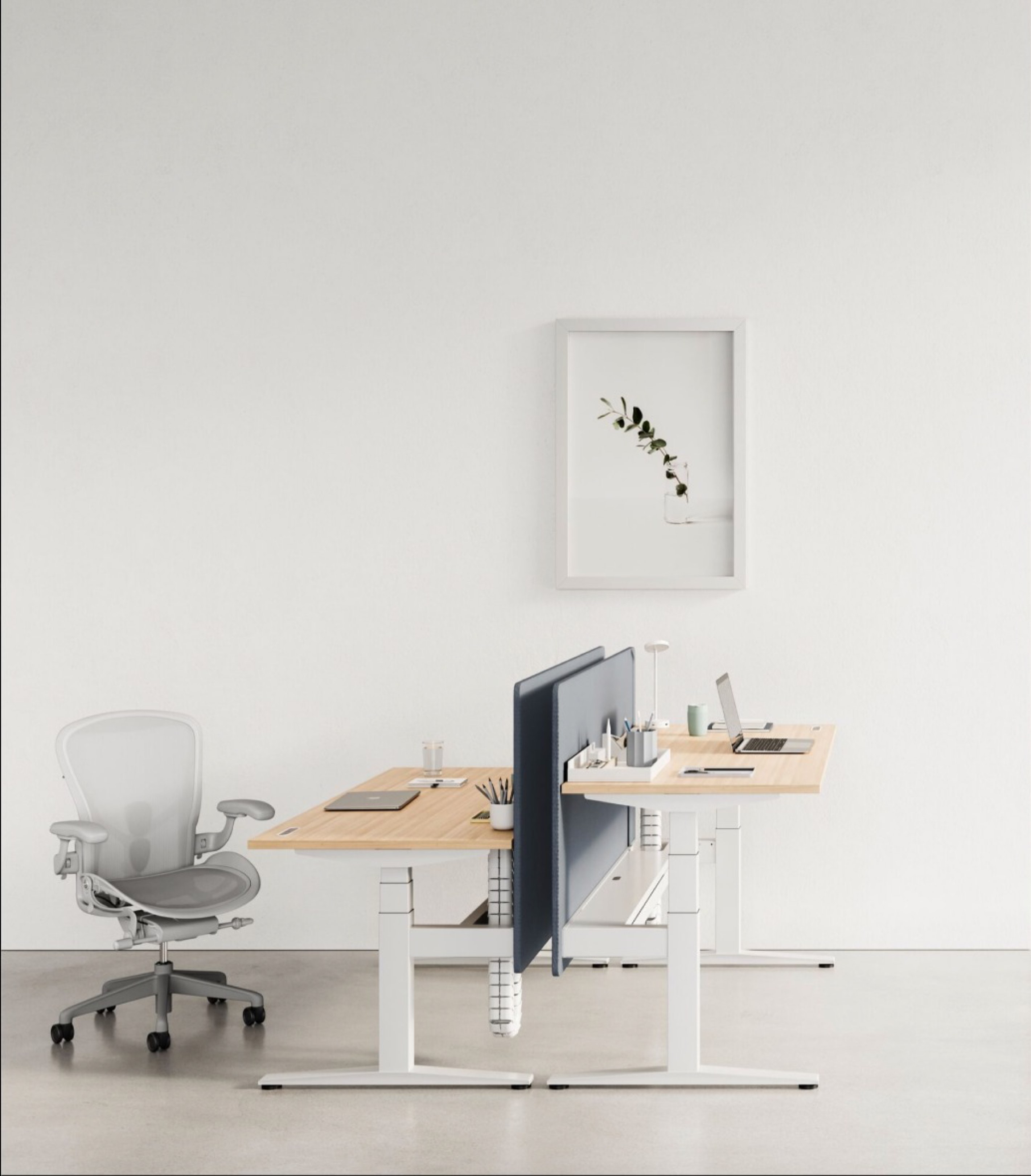 Like New! Herman Miller RATIO Height Adjustable Work Desk, Furniture ...