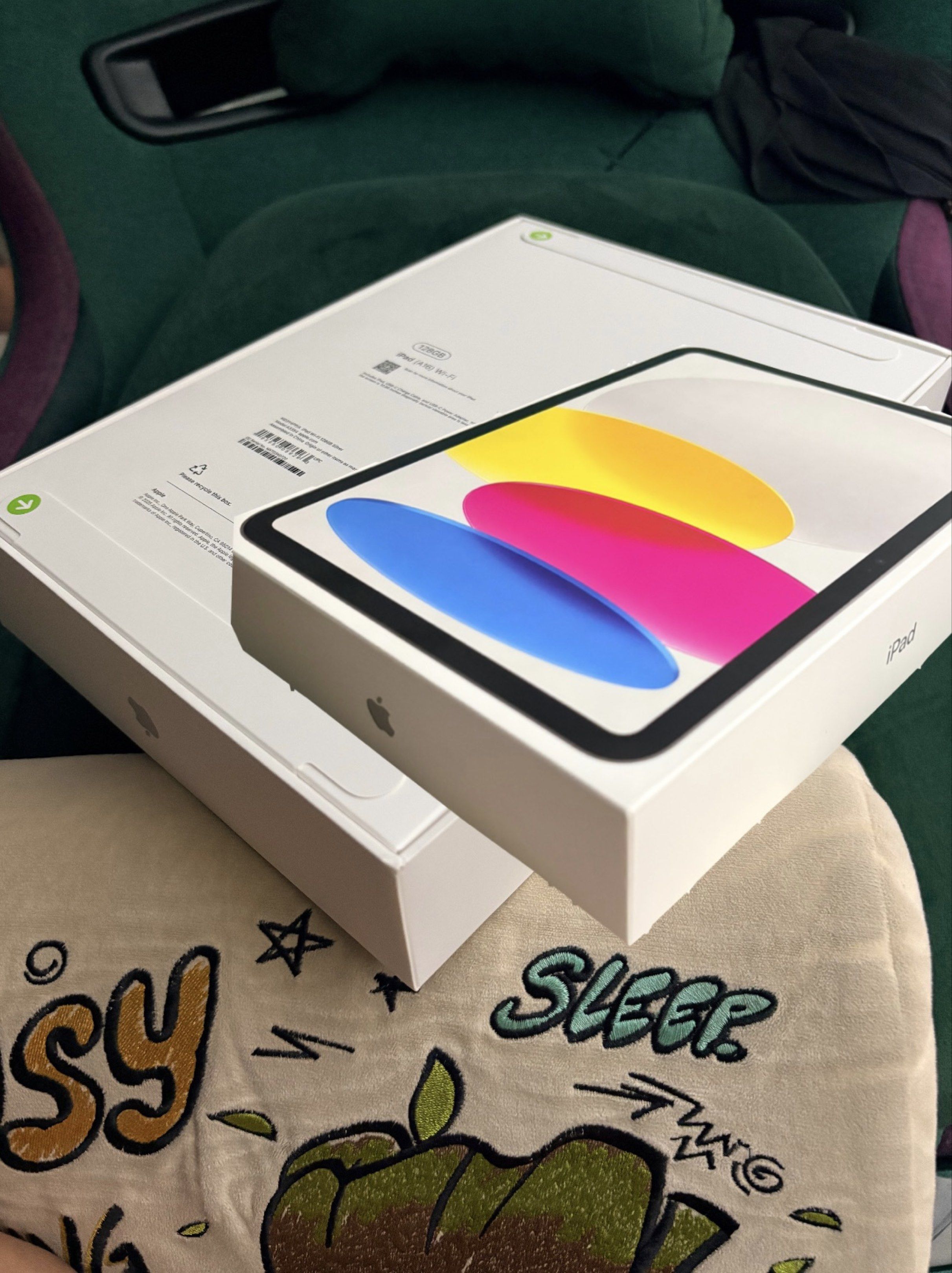 iPad 11th Generation, Mobile Phones & Gadgets, Tablets, iPad on Carousell