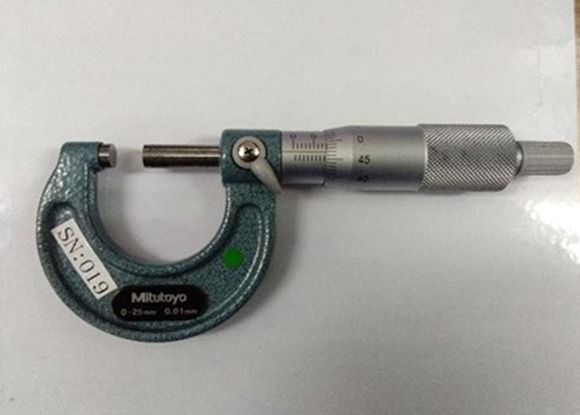 Mitutoyo Flat Micrometer and Tube Micrometer, Commercial & Industrial ...