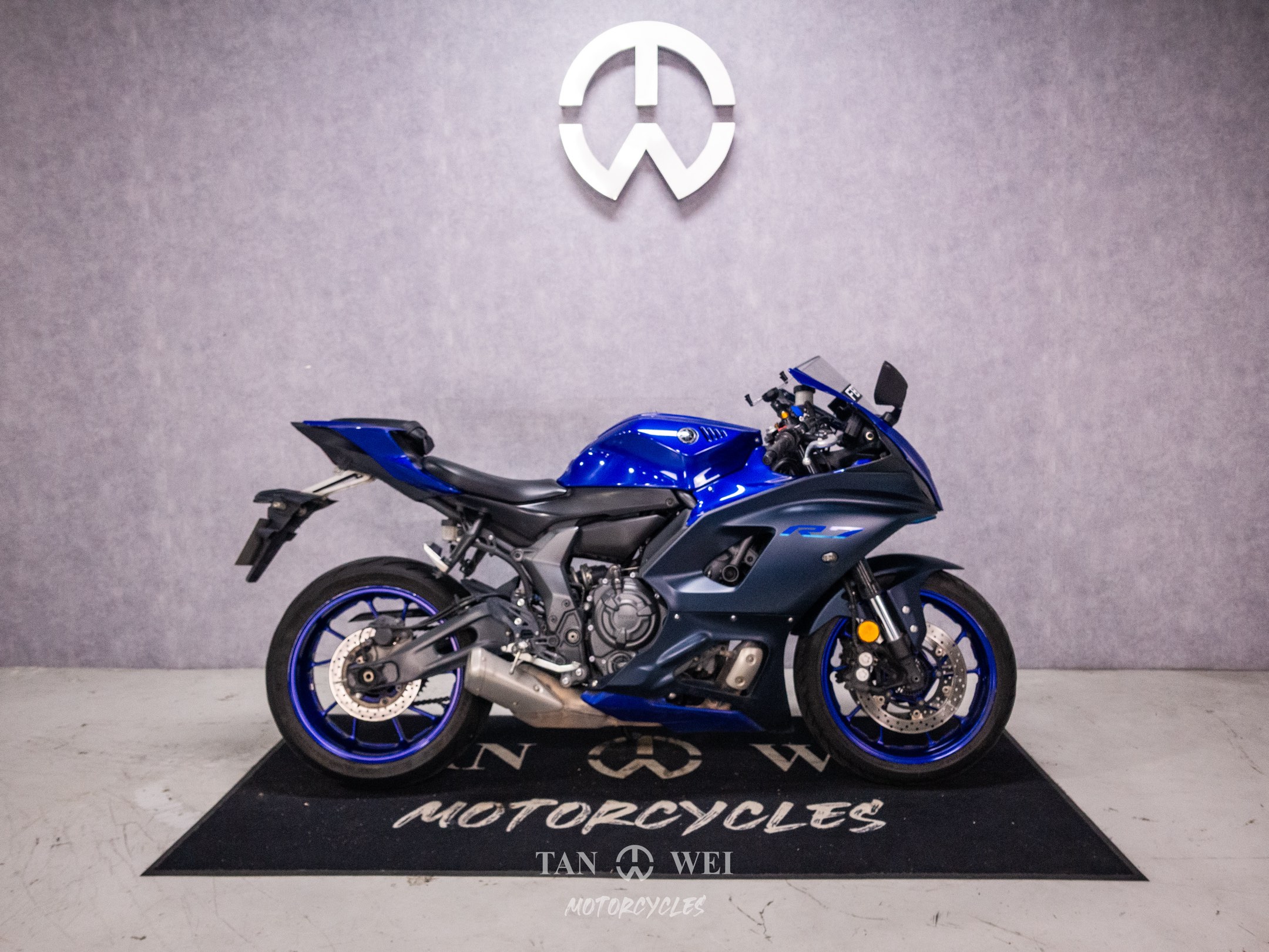 Yamaha YZF-R7, Motorcycles, Motorcycles for Sale, Class 2 on Carousell