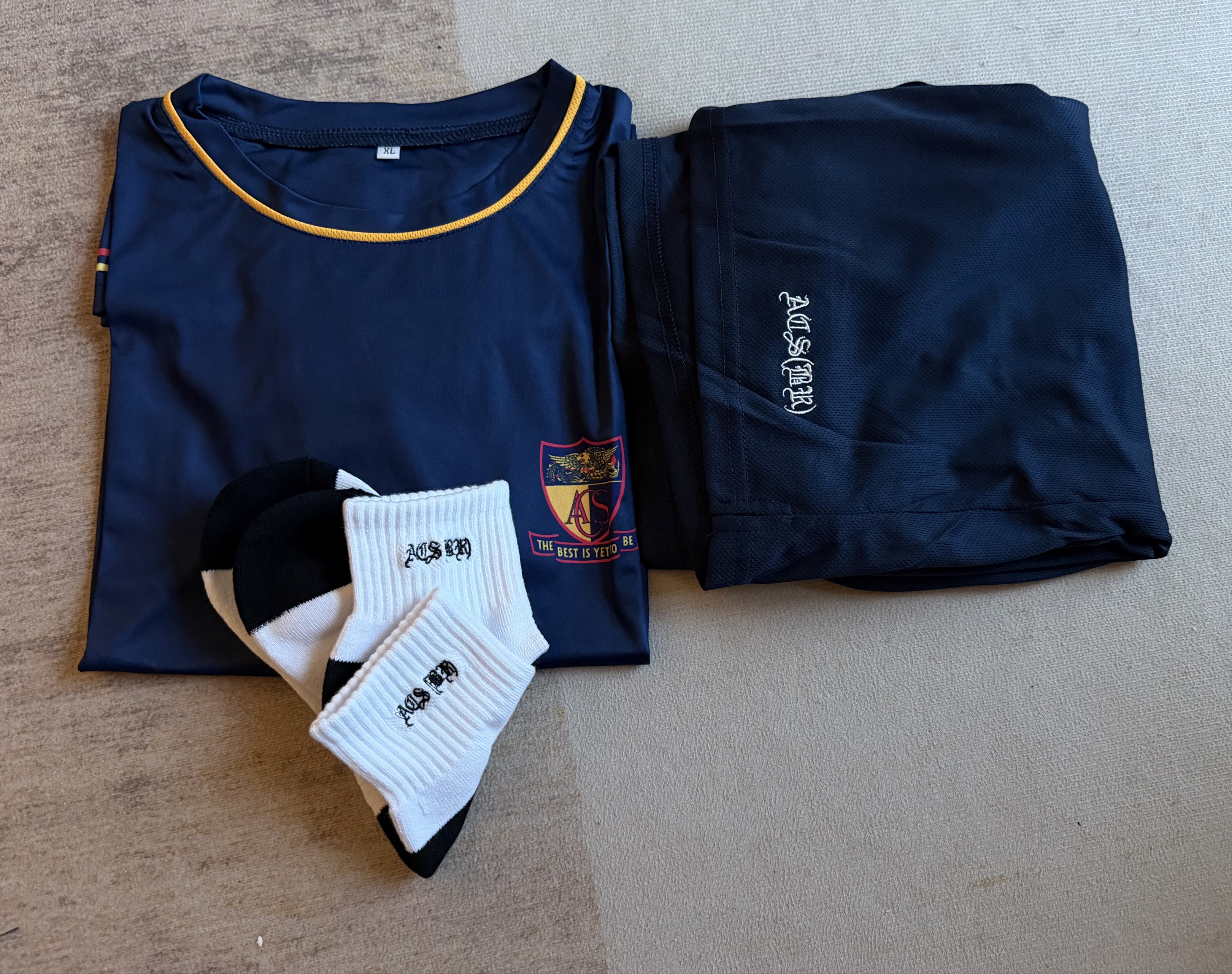 ACS (BR) Anglo Chinese School Barker Road School PE Uniform, Men's ...