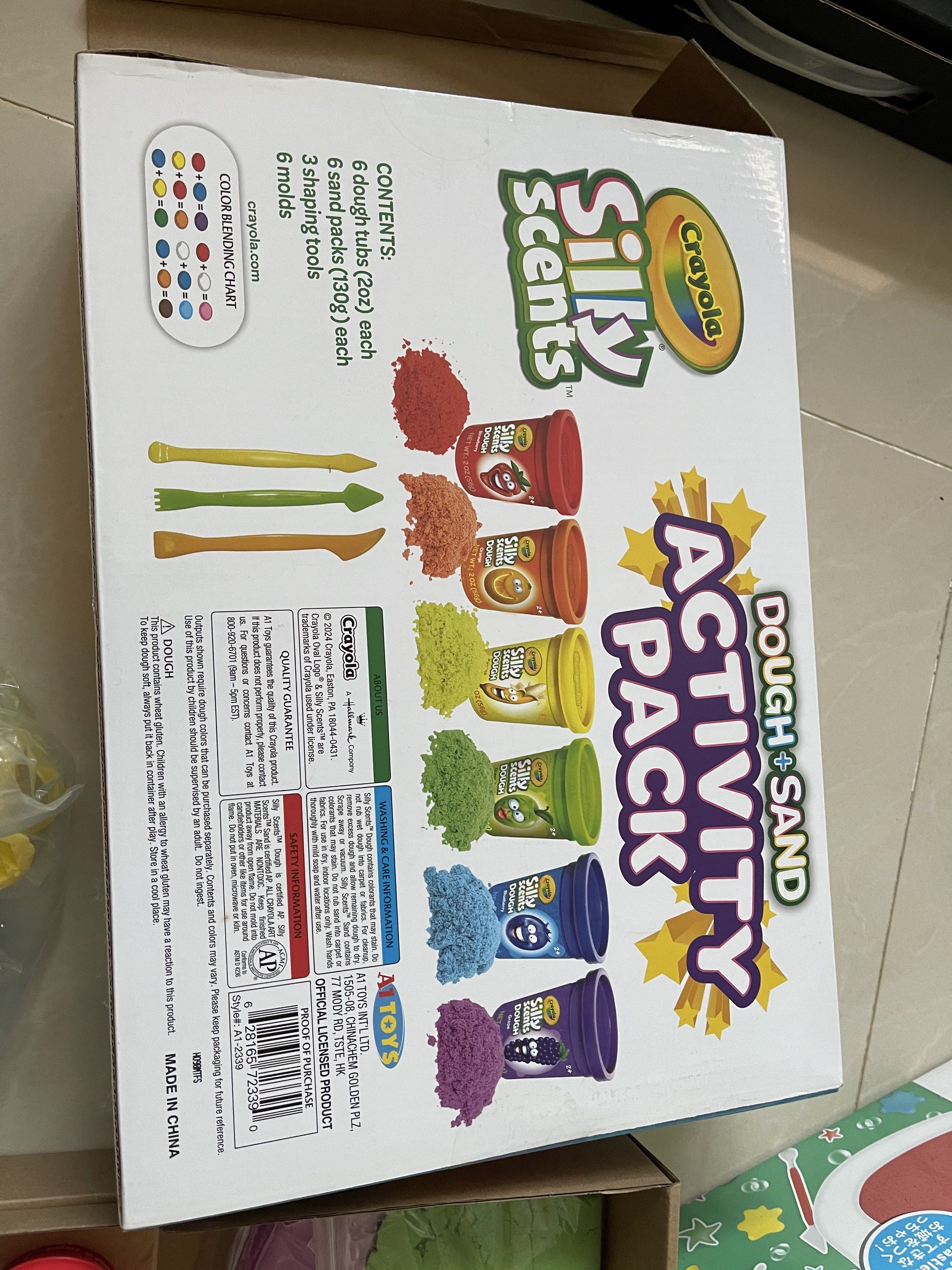 Crayola Silly Scents Dough + Sand Activity Pack, Hobbies & Toys, Toys ...