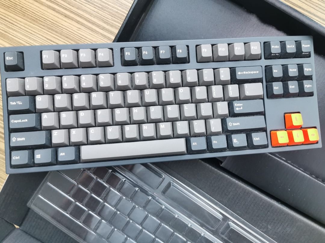 Leopold FC750R PD Mechanical Keyboard - Red Linear, Computers & Tech ...