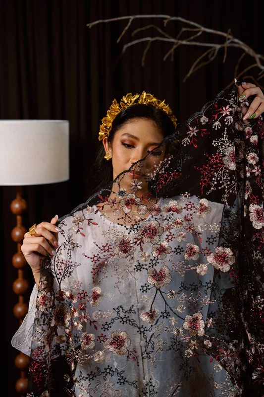 Qusantara Bejewelled Sakura Selendang Floral Embroidery Embroidered ...