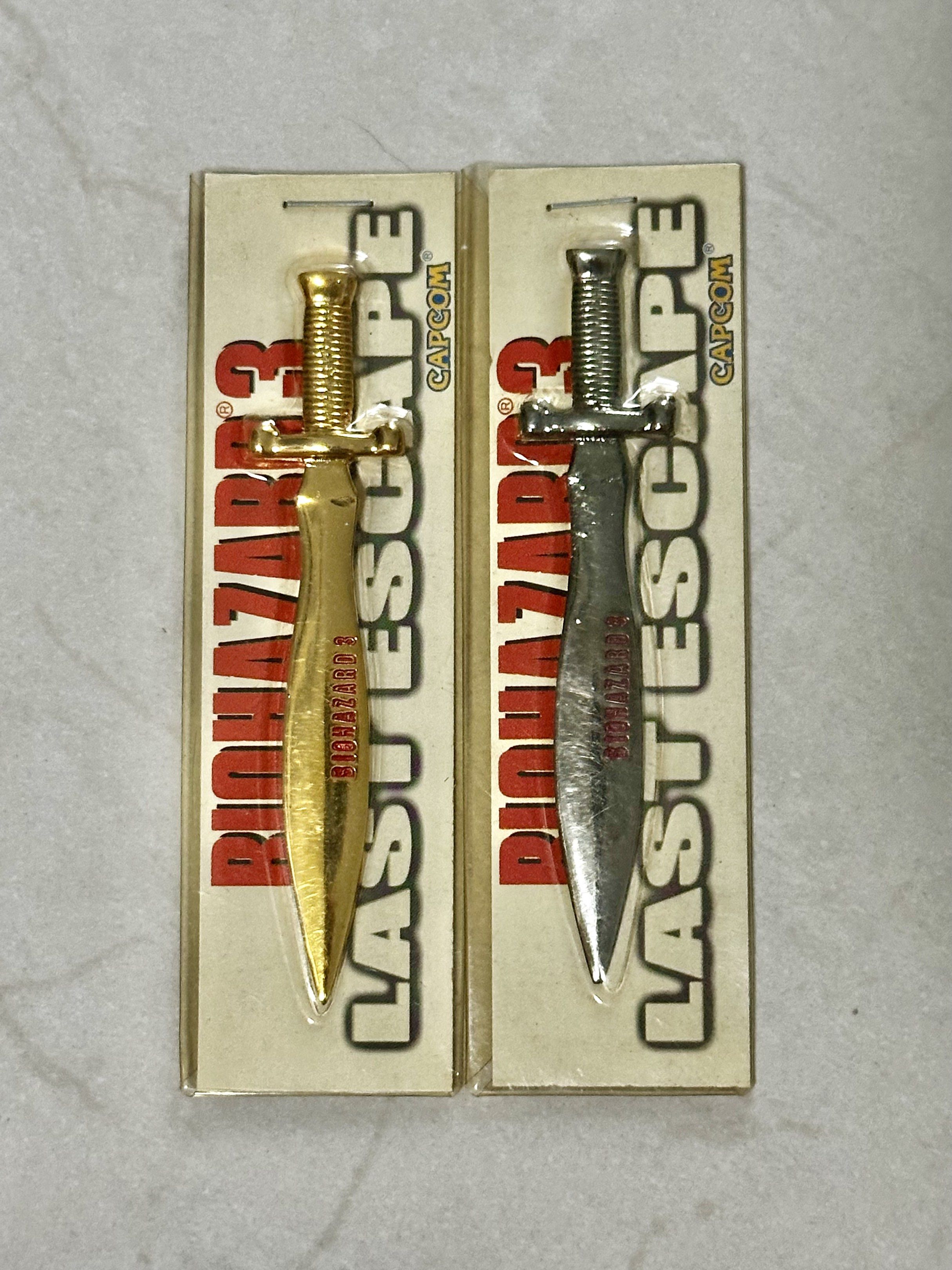 Resident Evil 3: Last Escape Dagger Collectibles, Hobbies & Toys, Toys ...