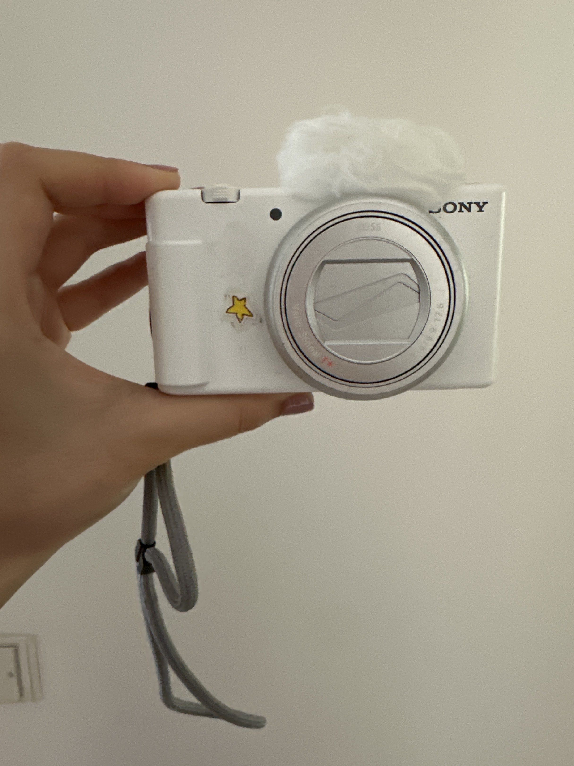 Sony ZV-1 II vlogging Camera with Microphone, Photography, Cameras on ...