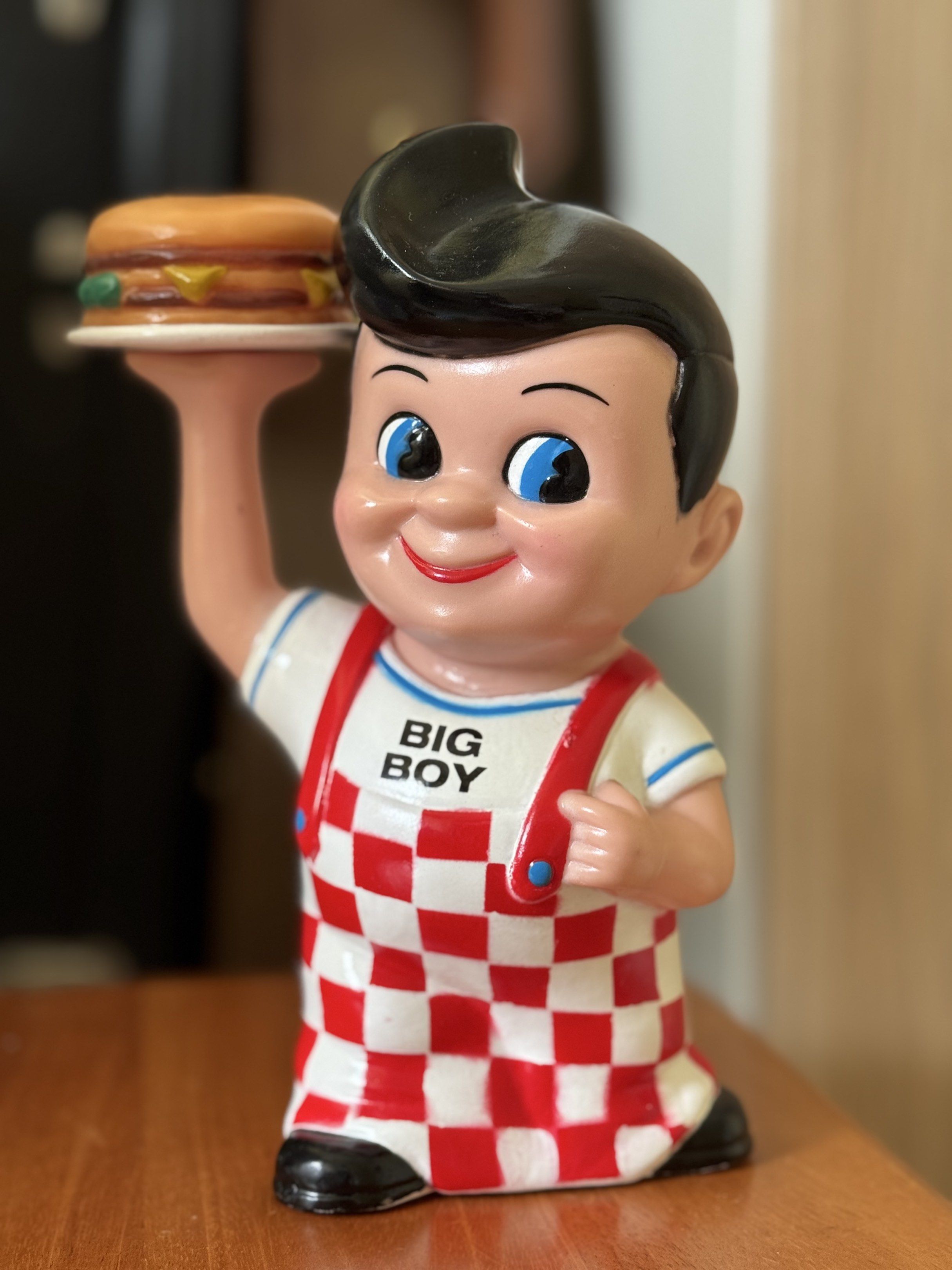 Vintage Big Boy Vinyl Figurine Bank, Hobbies & Toys, Memorabilia ...