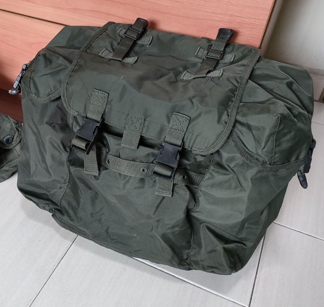Vintage SAF Field Pack Army Backpack, Men's Fashion, Bags, Backpacks on ...
