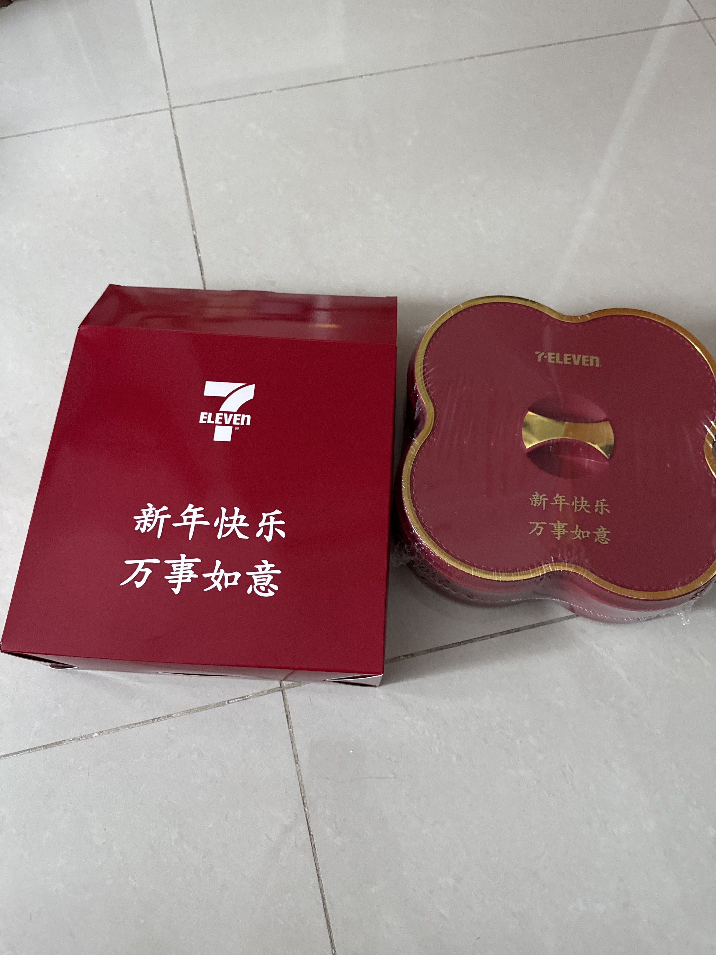 7-Eleven Chinese New Year Gift Box, Food & Drinks, Gift Baskets ...