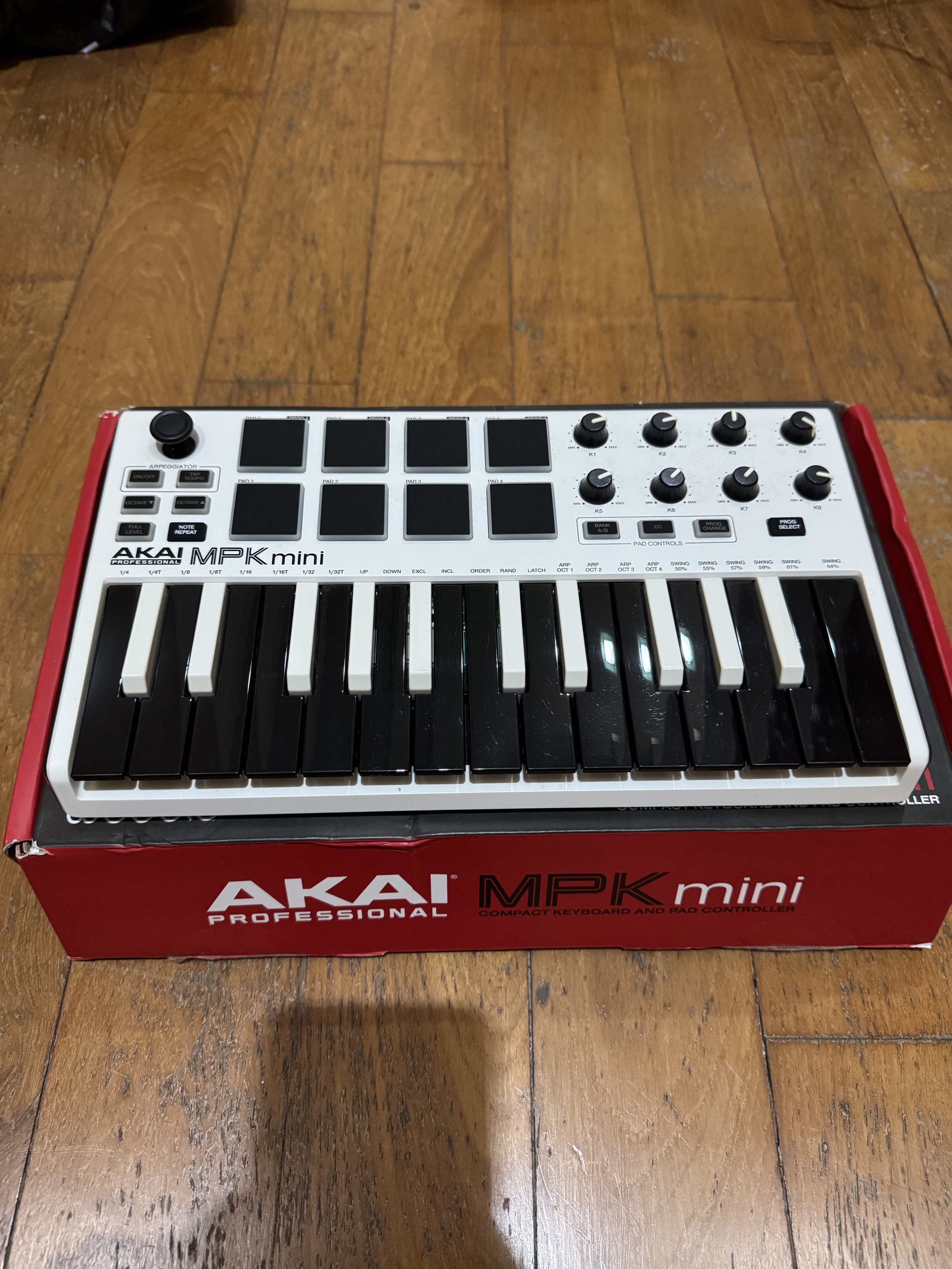Akai MPK Mini Compact Midi Keyboard and Pad Controller, Hobbies & Toys ...