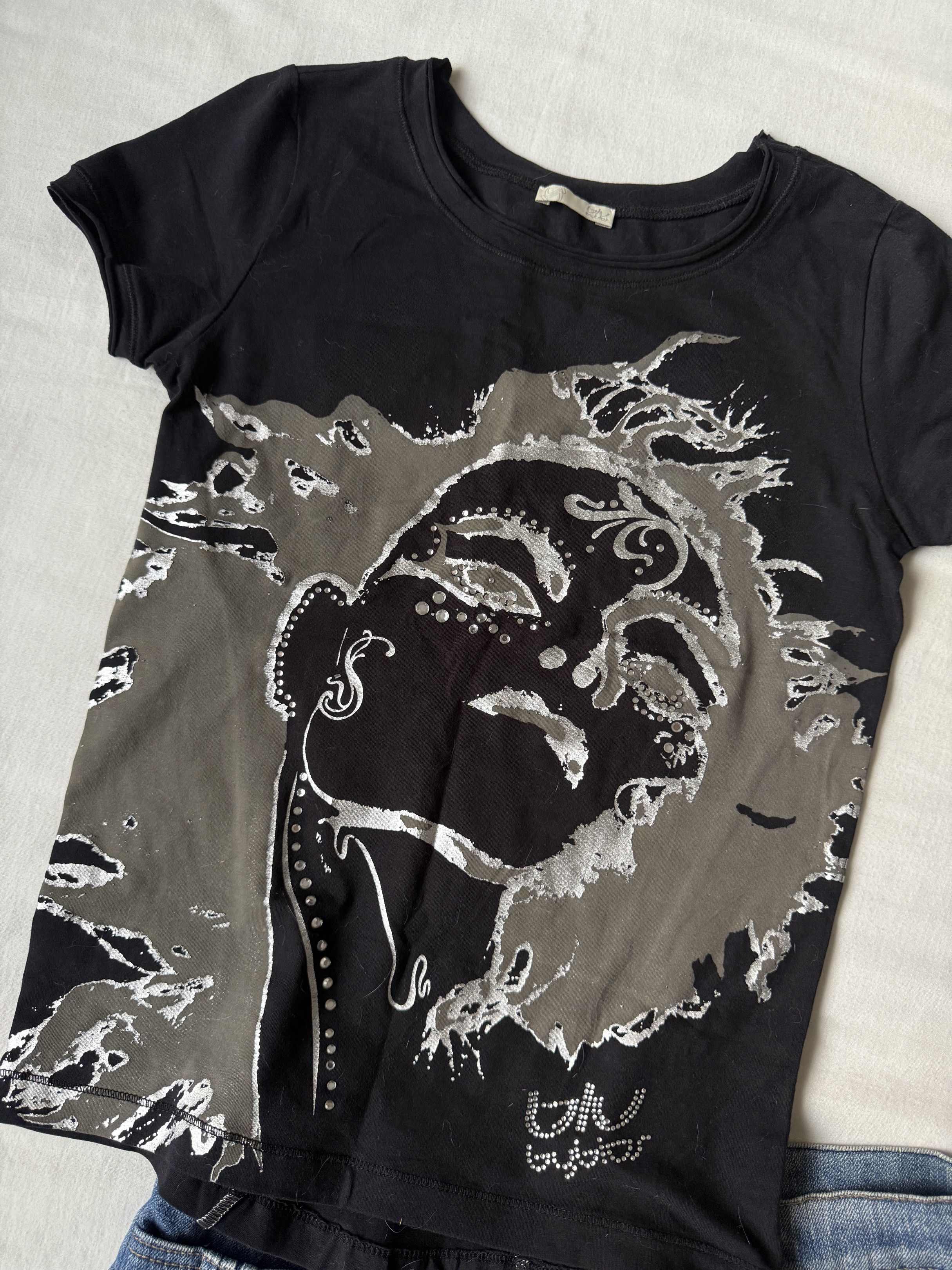 blu byblos mercury swinger top🖤, Women's Fashion, Tops, Shirts on Carousell