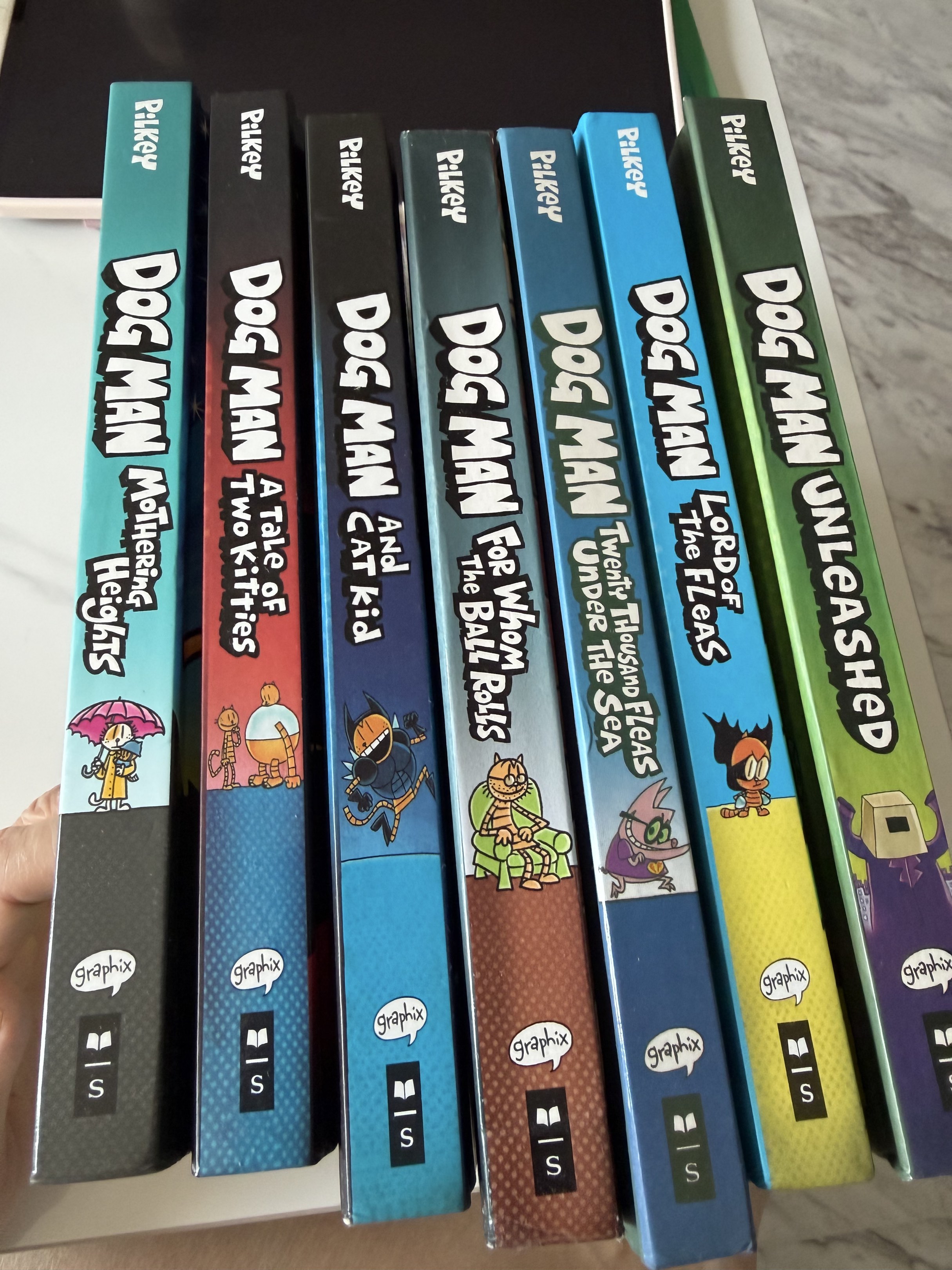 Dog Man Graphic Novel Series by Dav Pilkey, Hobbies & Toys, Books ...