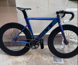 fixie, Sports Equipment, Bicycles & Parts, Bicycles on Carousell