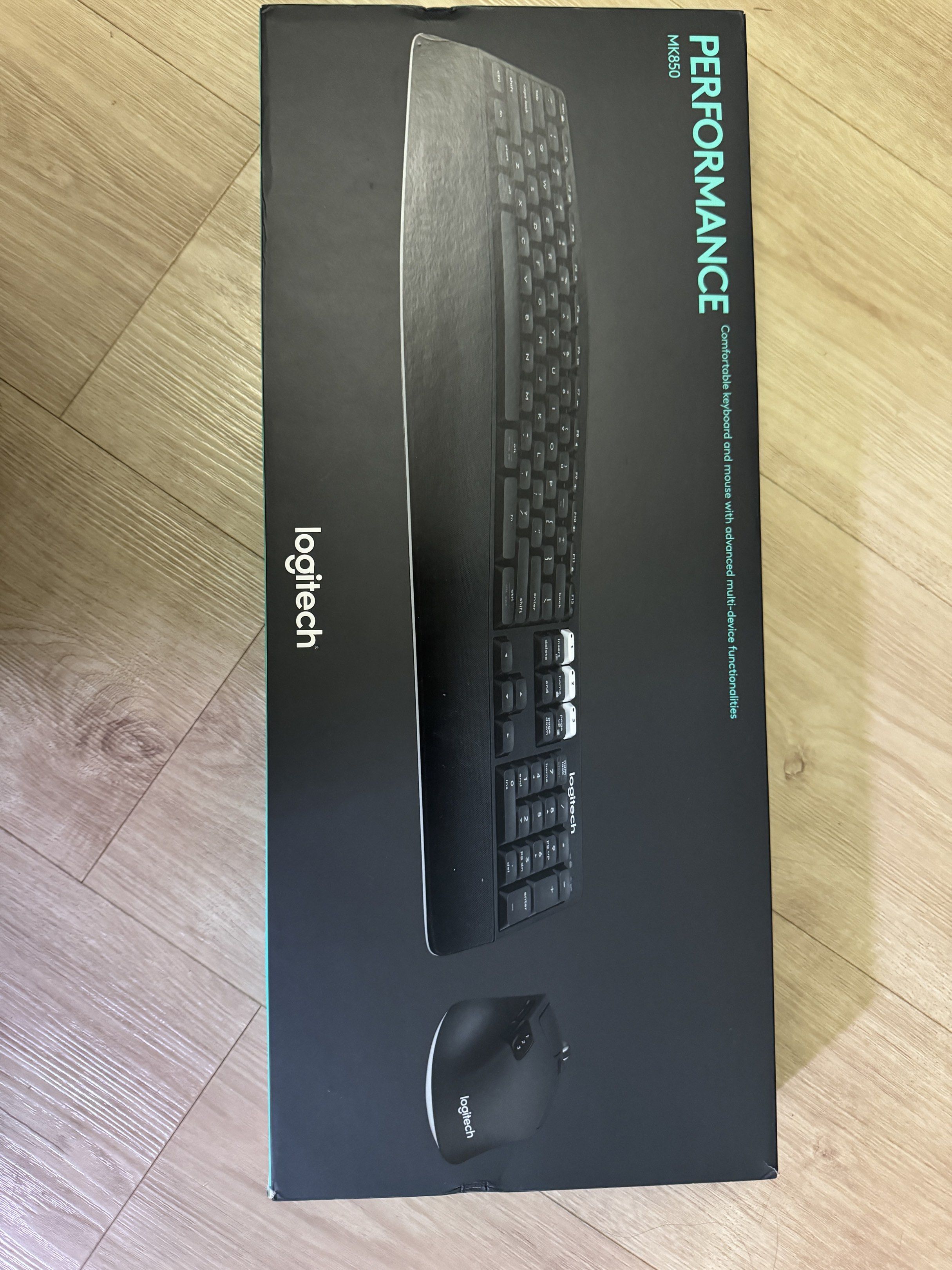 Logitech MK850 Performance Wireless Keyboard and Mouse Combo, Computers ...