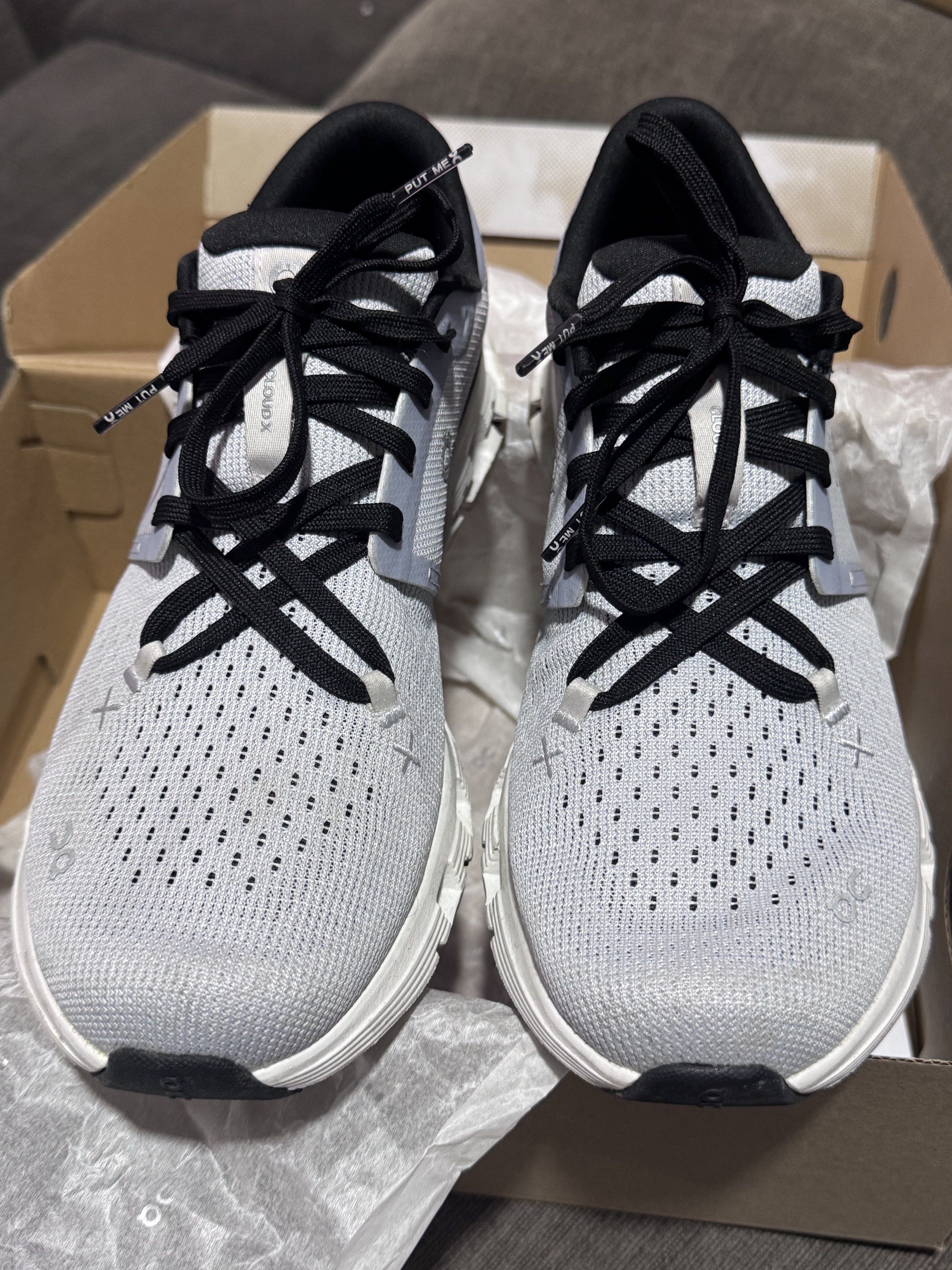On Cloud X 4 Running Shoes - Glacier/Stone, Men's Fashion, Footwear ...