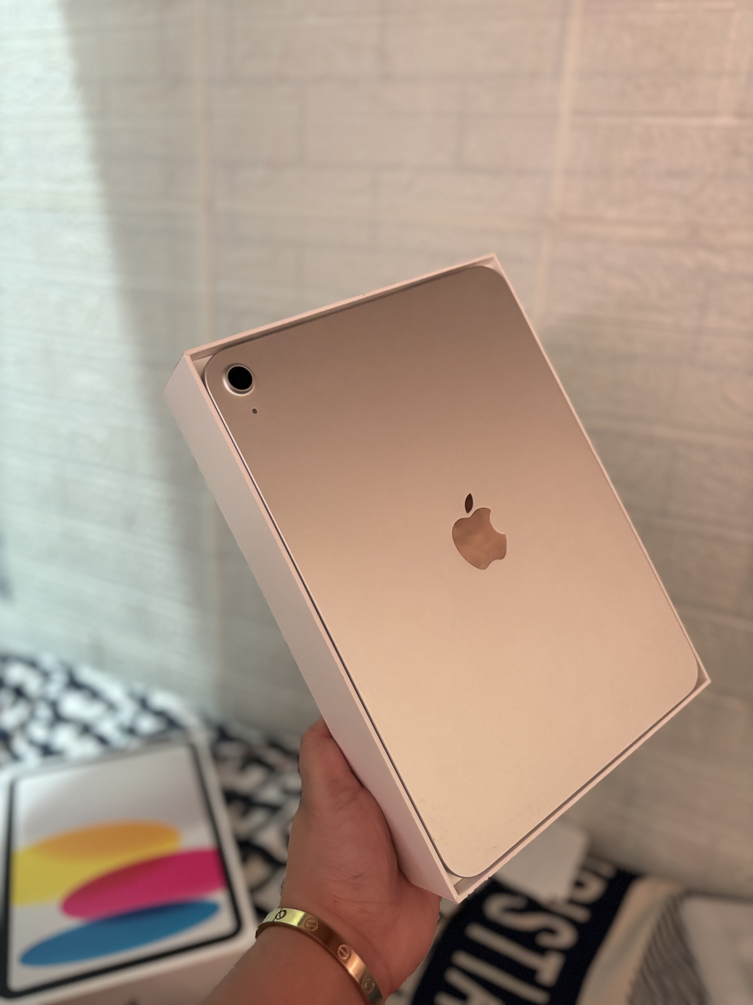 IPAD A16 11Gen 2025 | UNDER WARRANTY TIL NOV 2026 Meet up, Mobile ...