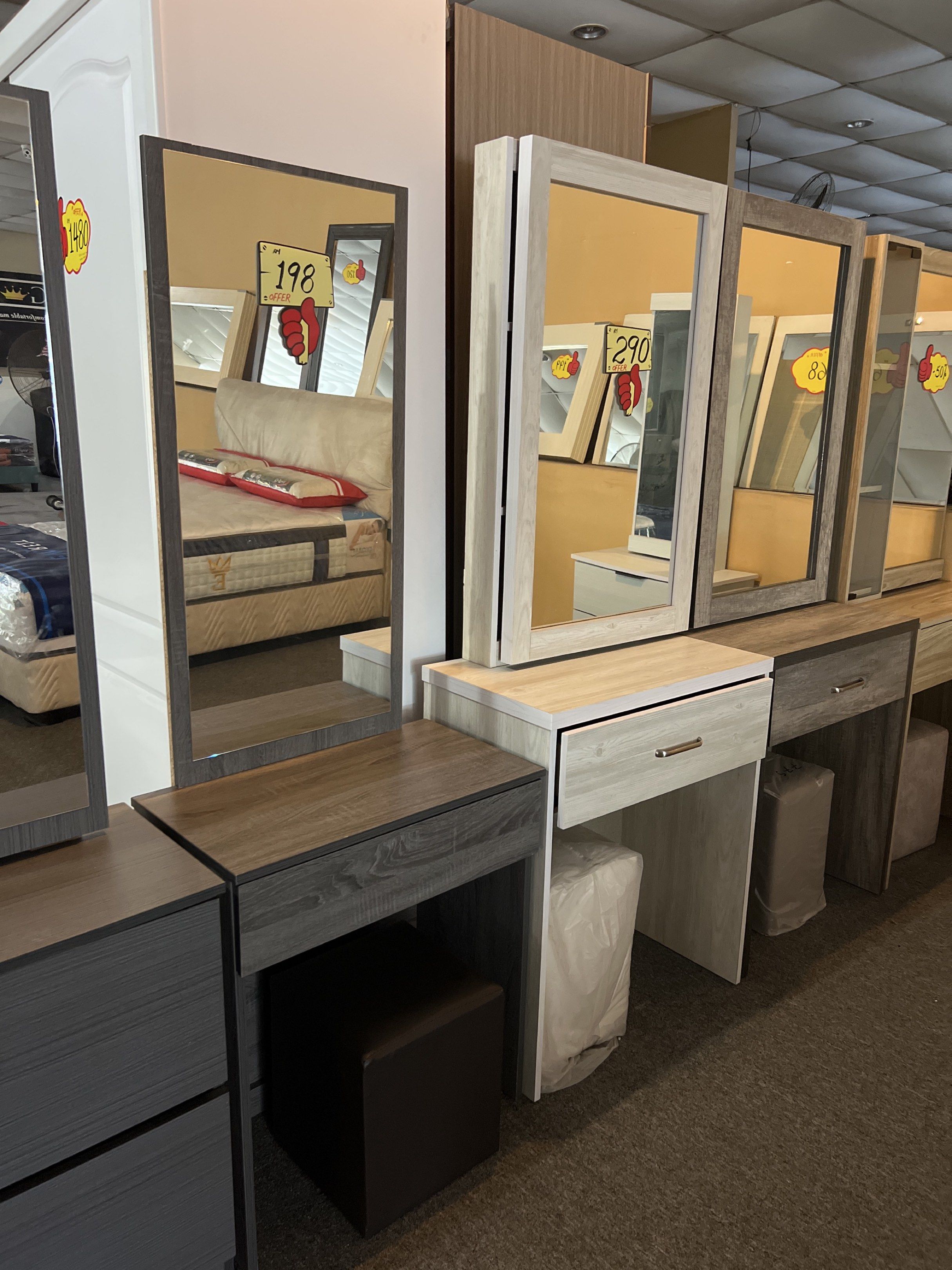 50% Dressing Table 🔥 Clearance Stock 🔥NEW, Furniture & Home Living ...