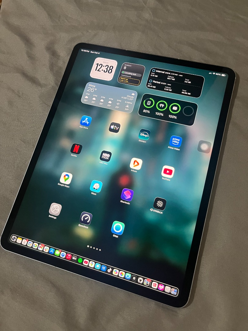 iPad Air M2 13 inches 256GB Wifi + Cellular Open Line, Mobile Phones ...