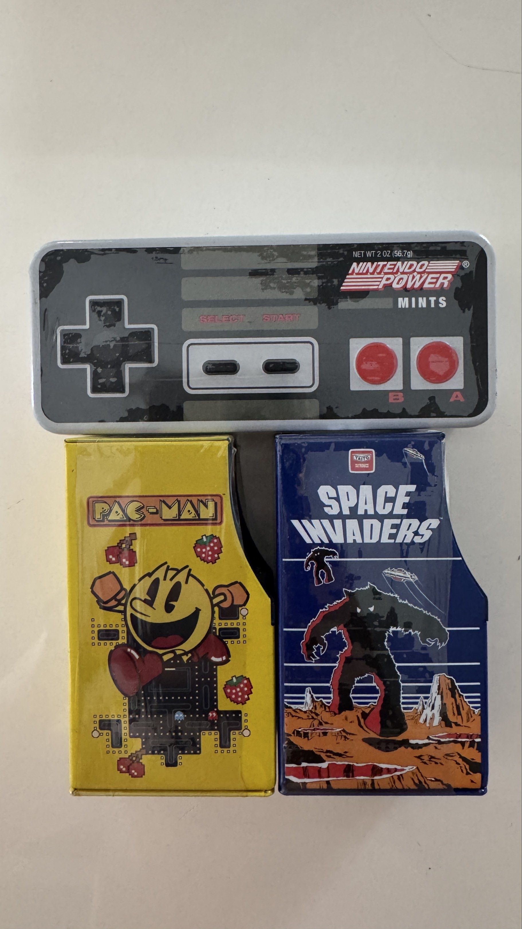 Nintendo Power Mints with Pac-Man and Space Invaders Candy Tin, Hobbies ...