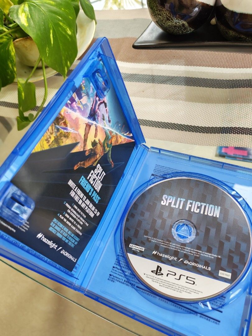 PS5 Game Disc Split Fiction, Video Gaming, Video Games, PlayStation on ...