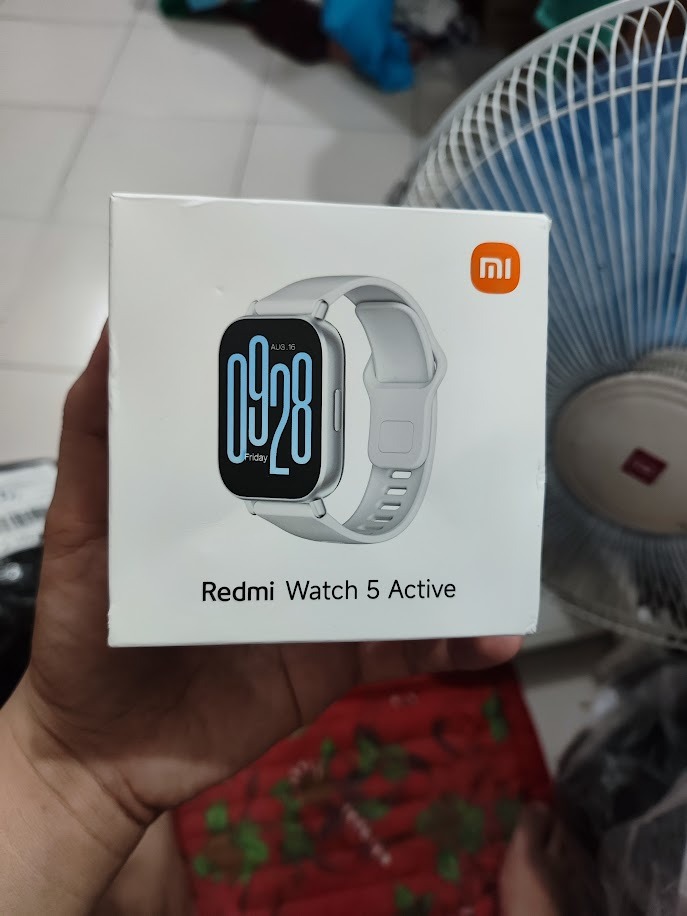 Xiaomi Redmi Watch 5 Active Silver with Free Extra Strap, Mobile Phones ...