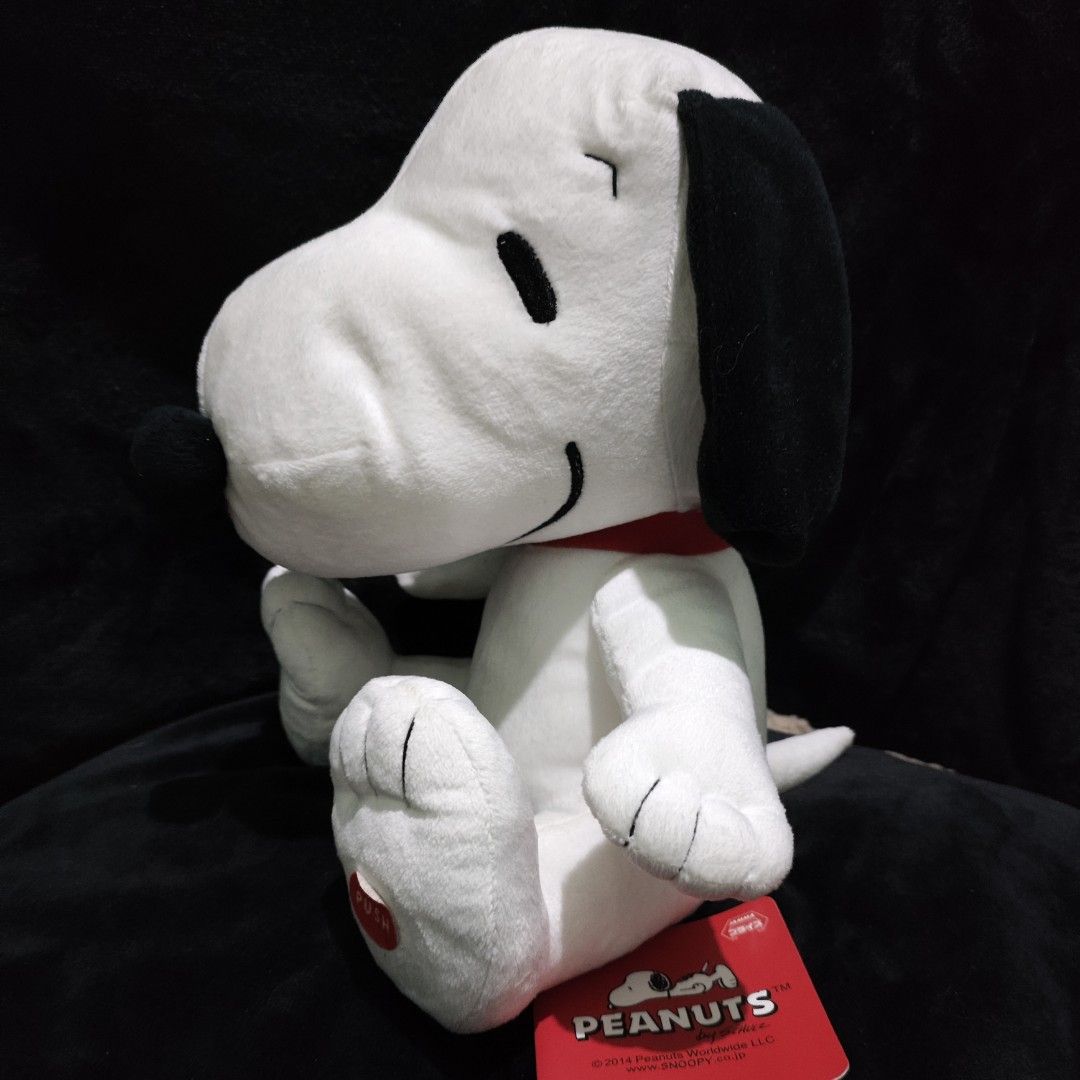 2014 Sega x Peanuts Snoopy - Battery Operated Plush Toy, Hobbies & Toys ...