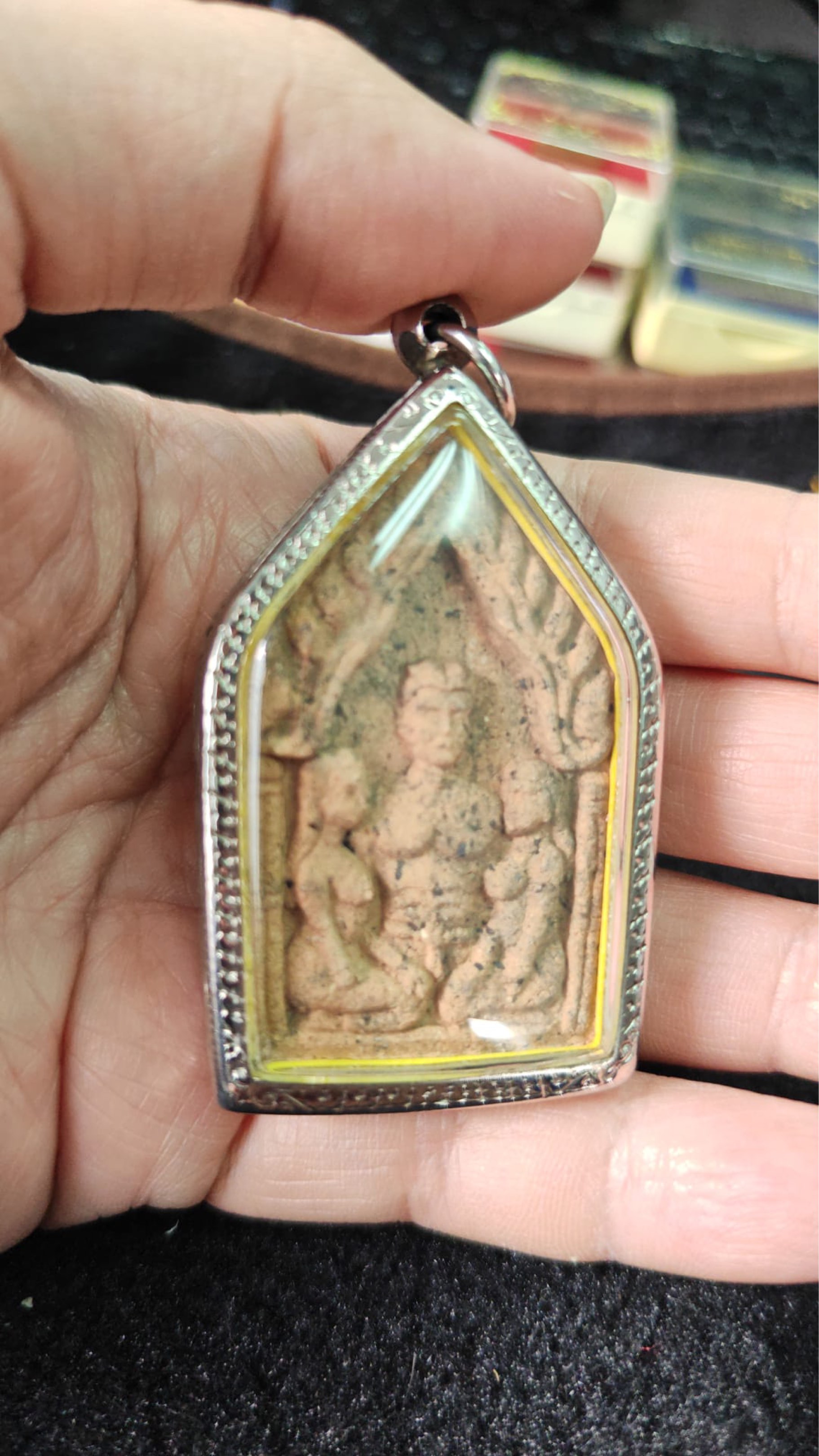 Ac meng khun paen, Hobbies & Toys, Religious Items on Carousell