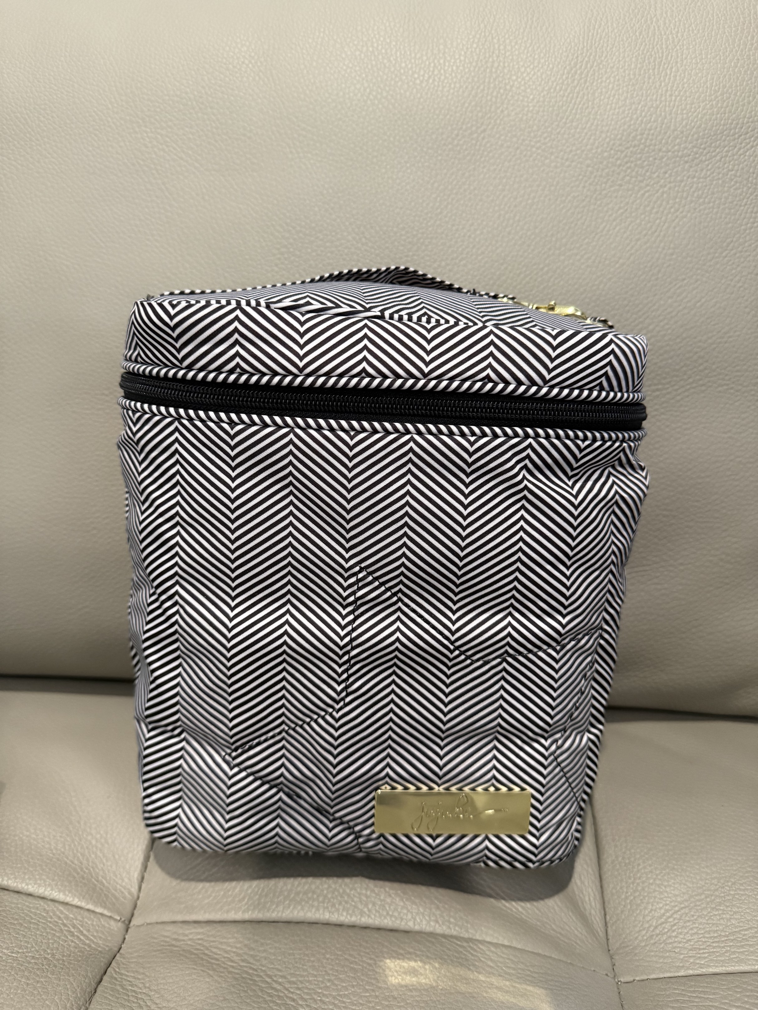 Jujube Queen of Nile Fuel Cell, Babies & Kids, Going Out, Diaper Bags ...