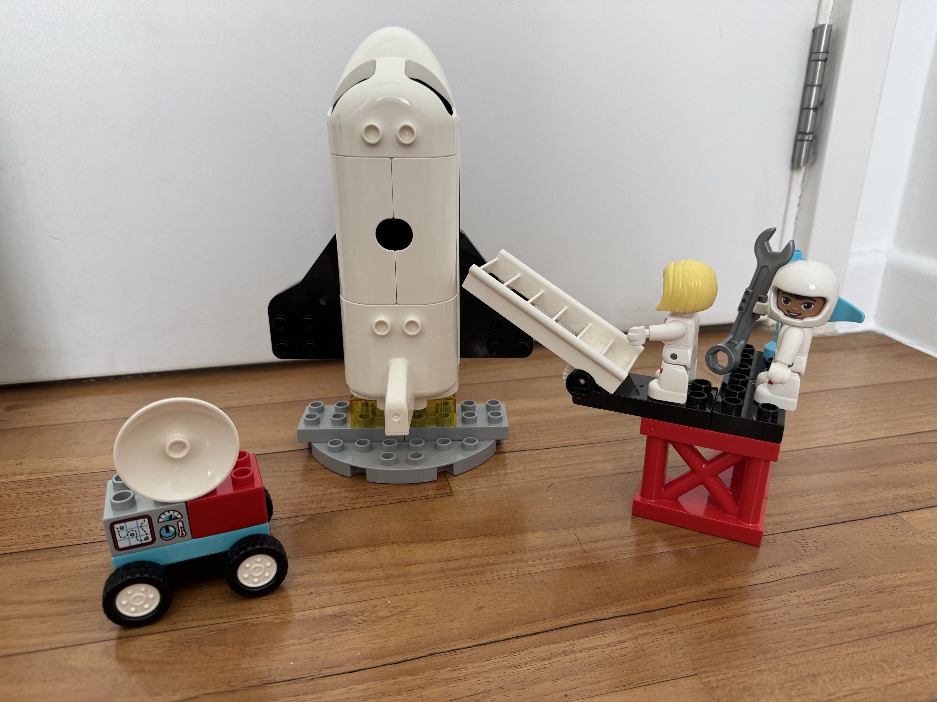 LEGO Duplo 10944 Space Shuttle Mission Set, Hobbies & Toys, Toys ...