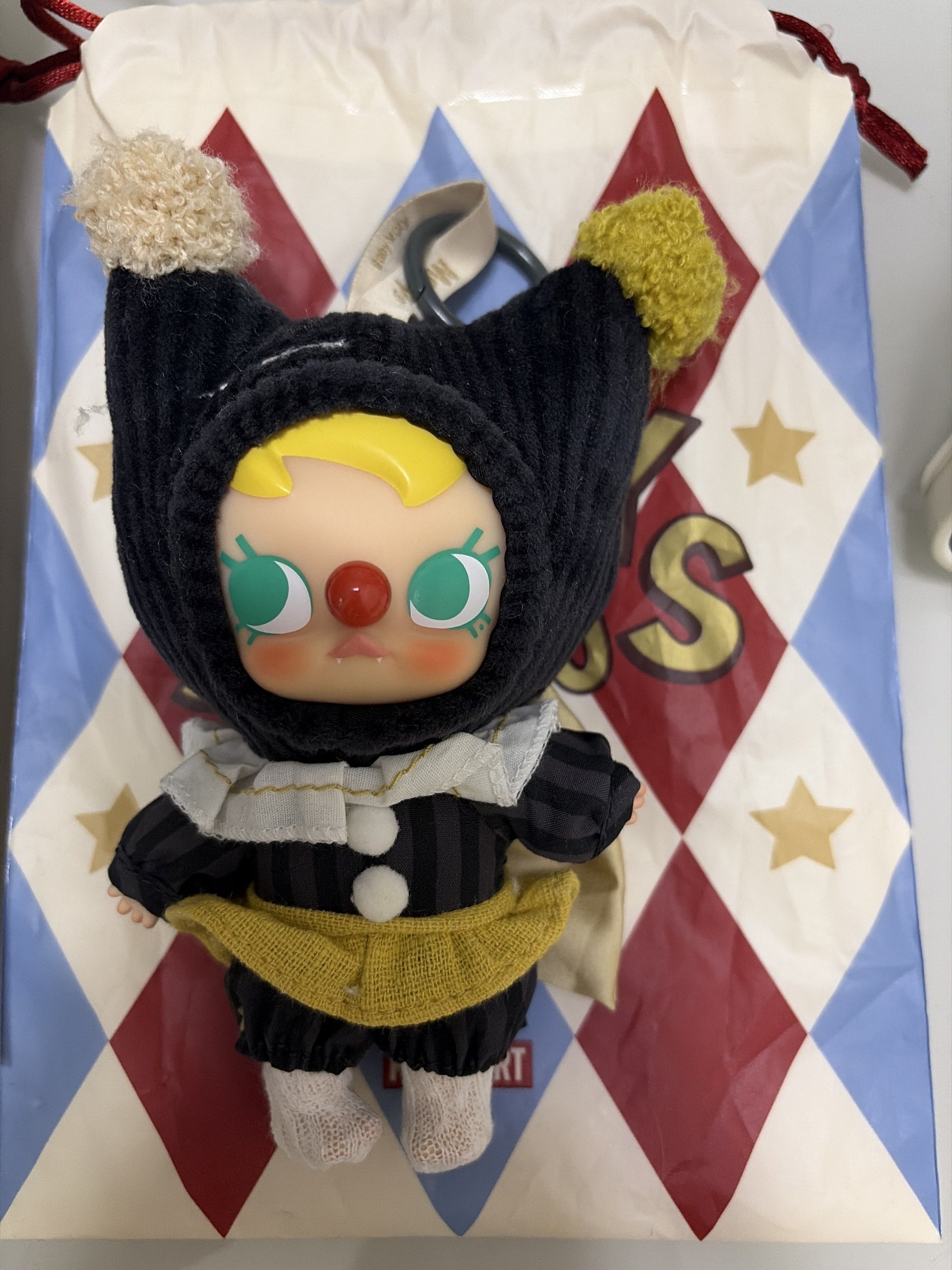 Popmart Why So Serious Molly (冇卡冇盒）PM 出價, 興趣及遊戲, 玩具 & 遊戲類 - Carousell