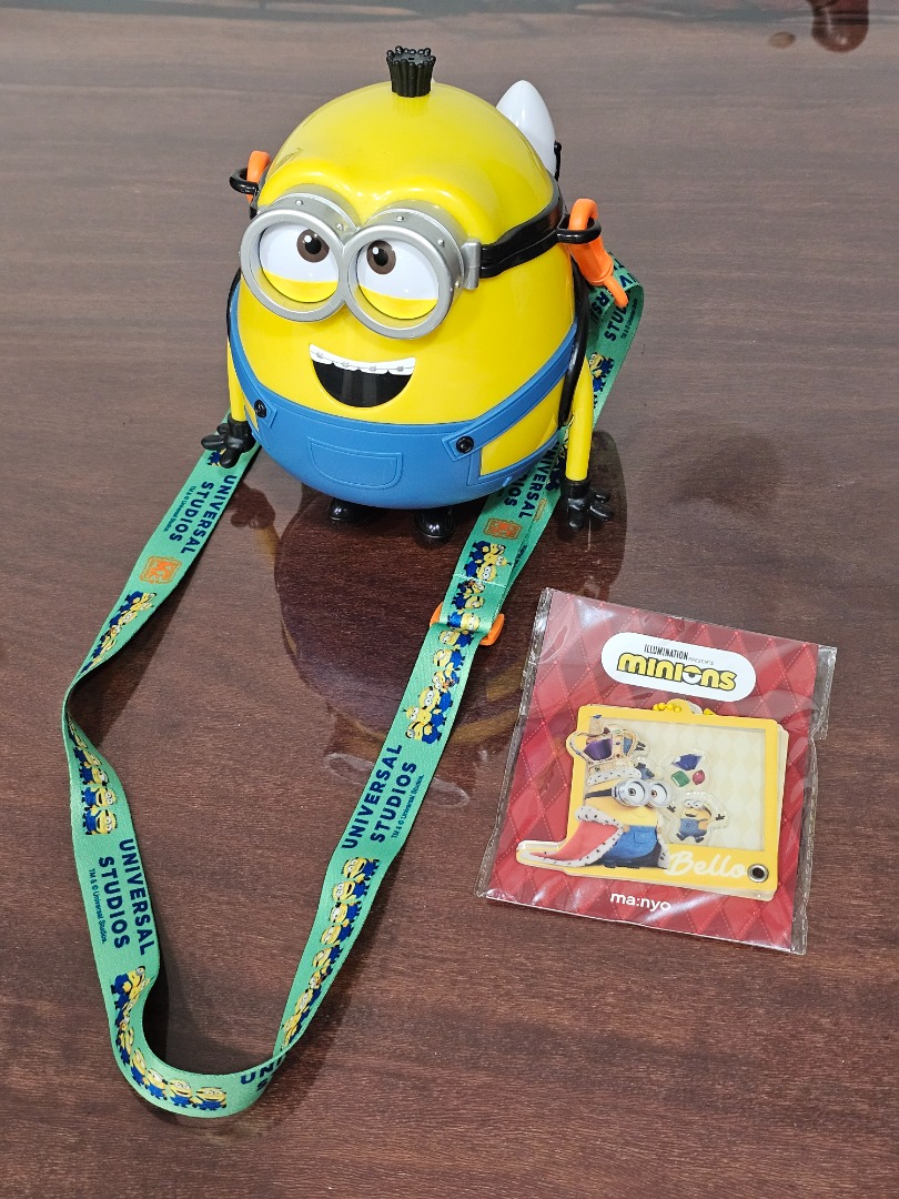 USJ Minion Bucket + Minion Keychain (BRAND NEW), Hobbies & Toys, Toys ...