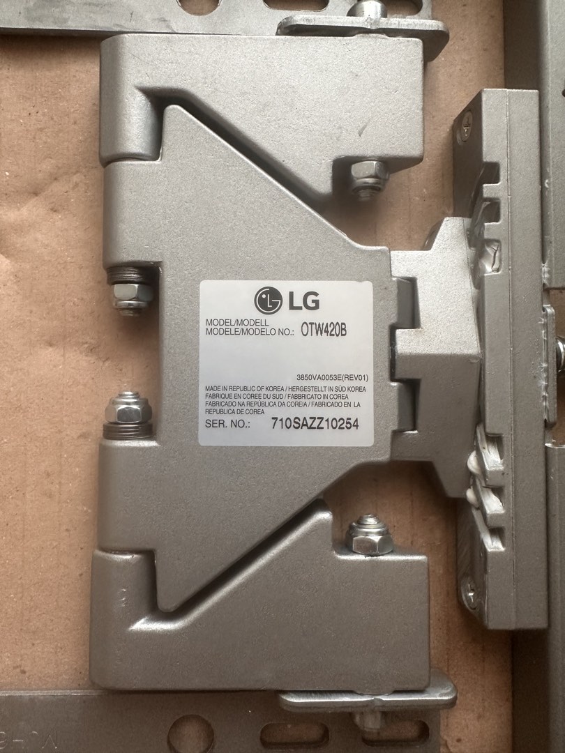 LG OTW420B Wall Mounting Bracket, TV & Home Appliances, TV ...