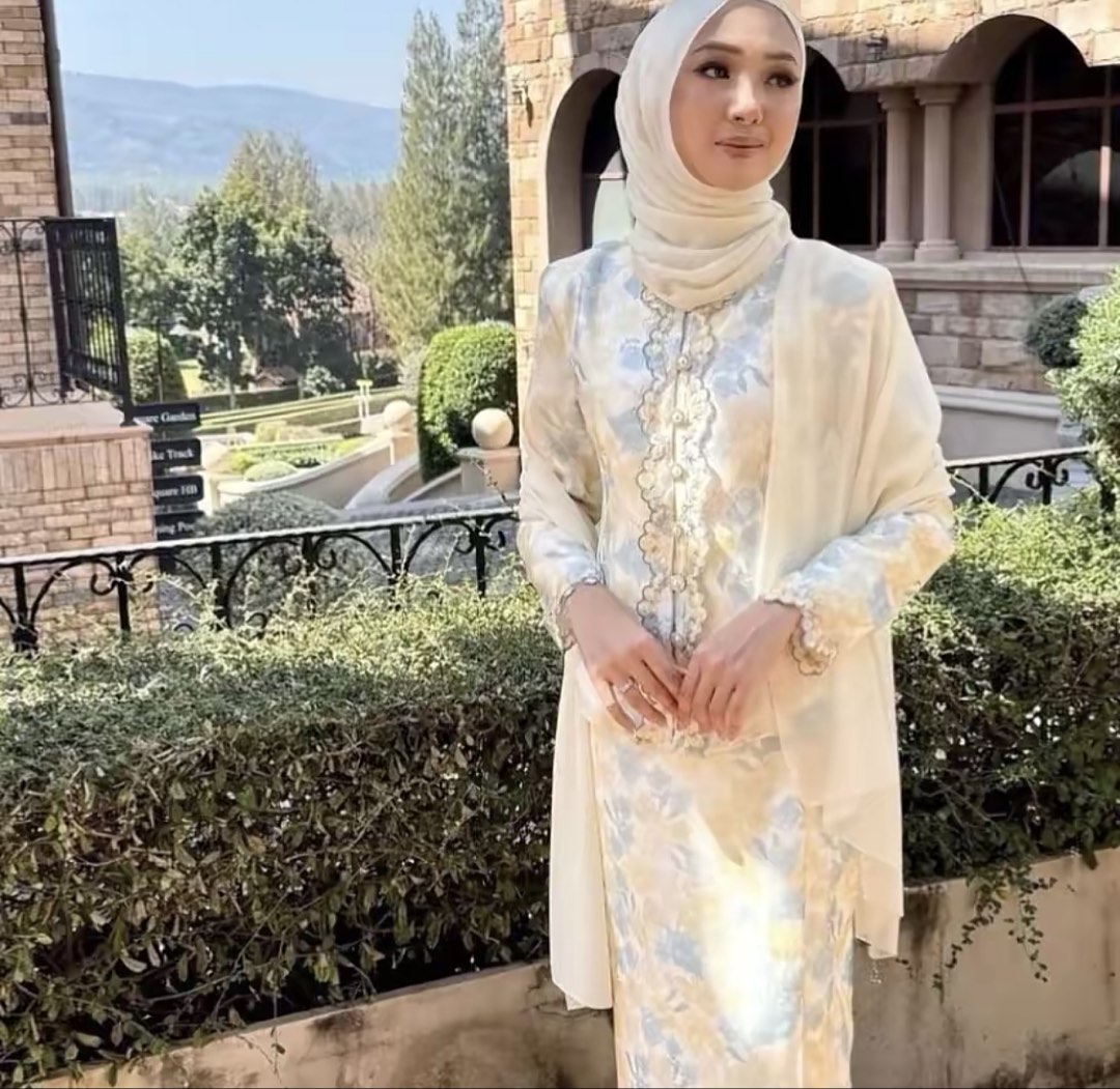 Tun Collection by Guzel KL (Raya Collection), Women's Fashion, Muslimah ...
