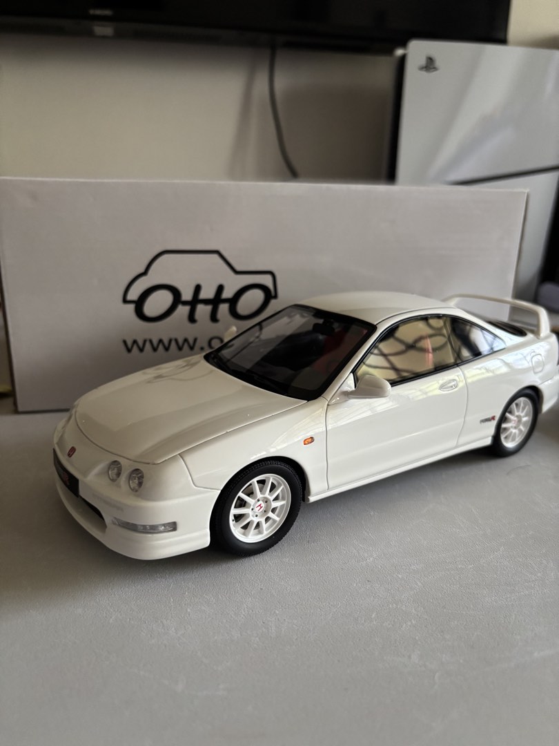 1/18 Ottomobile Honda Integra DC2 euro, Hobbies & Toys, Toys & Games on ...
