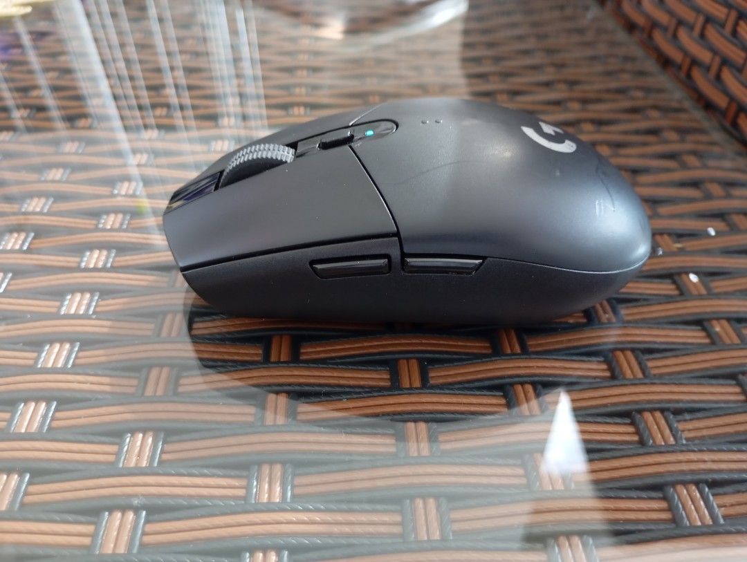 Logitech G304 Wireless Gaming Mouse - (Read description), Computers ...